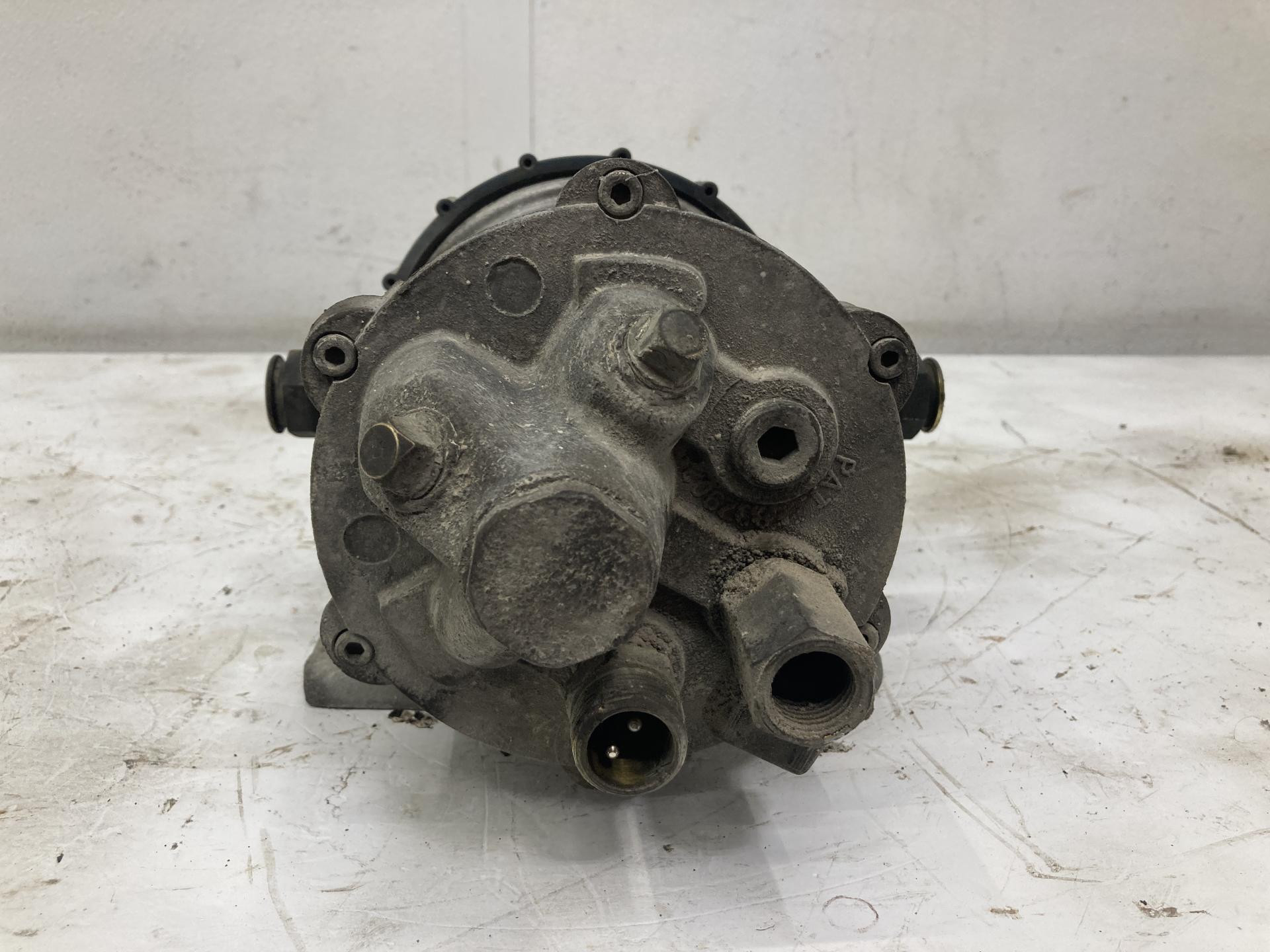 Volvo VED12 Fuel Filter Assembly for Sale