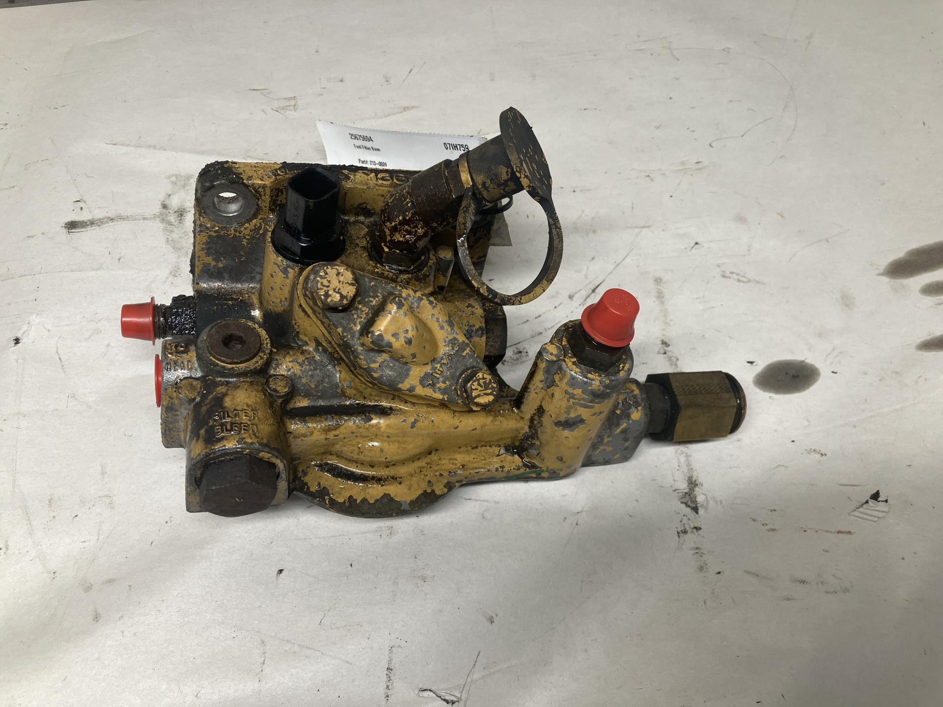 213-0024 | CAT C13 Engine Fuel Filter Base for Sale