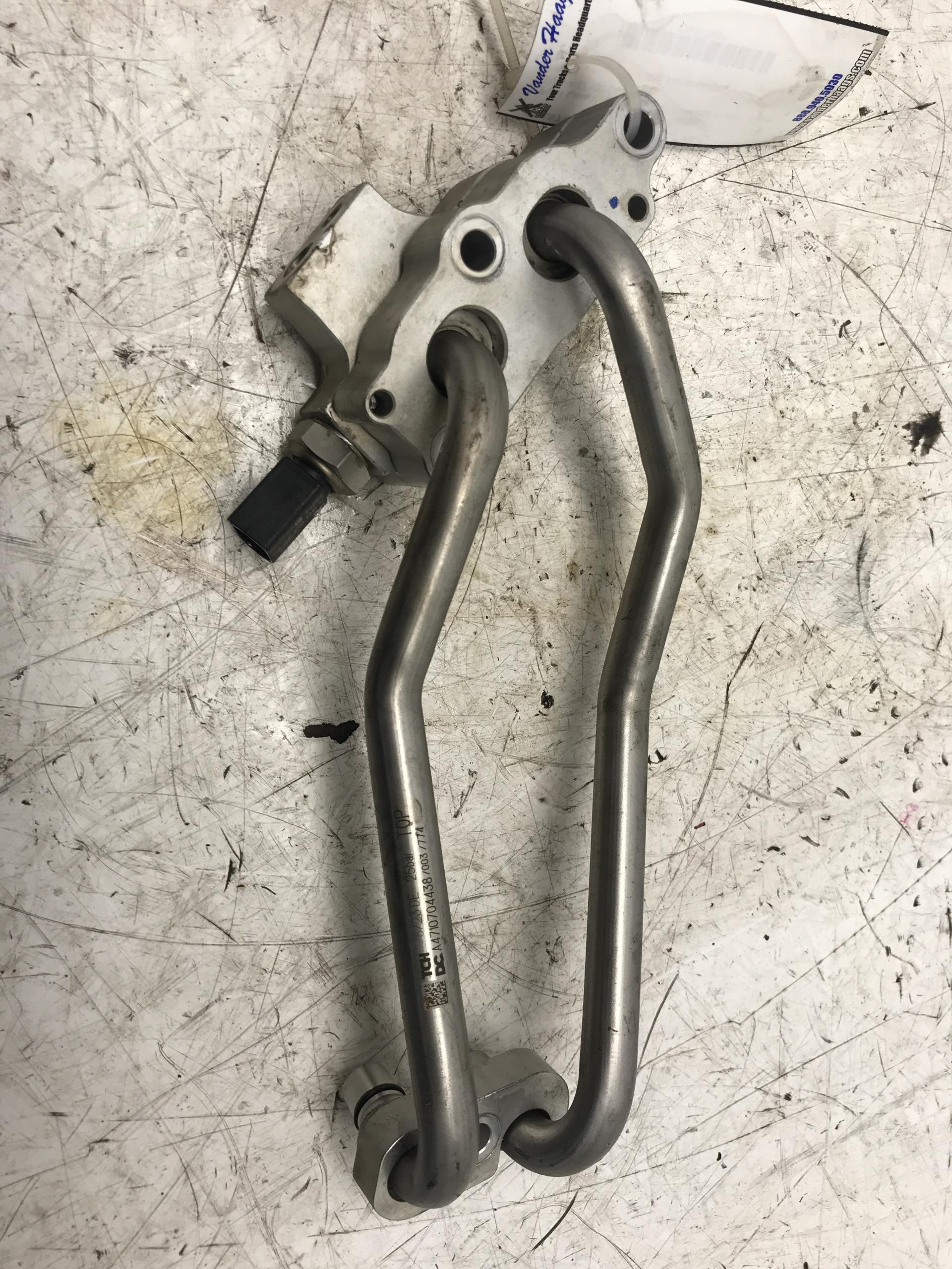 A4710704438 | Detroit DD13 Engine Fuel Injector Line for Sale