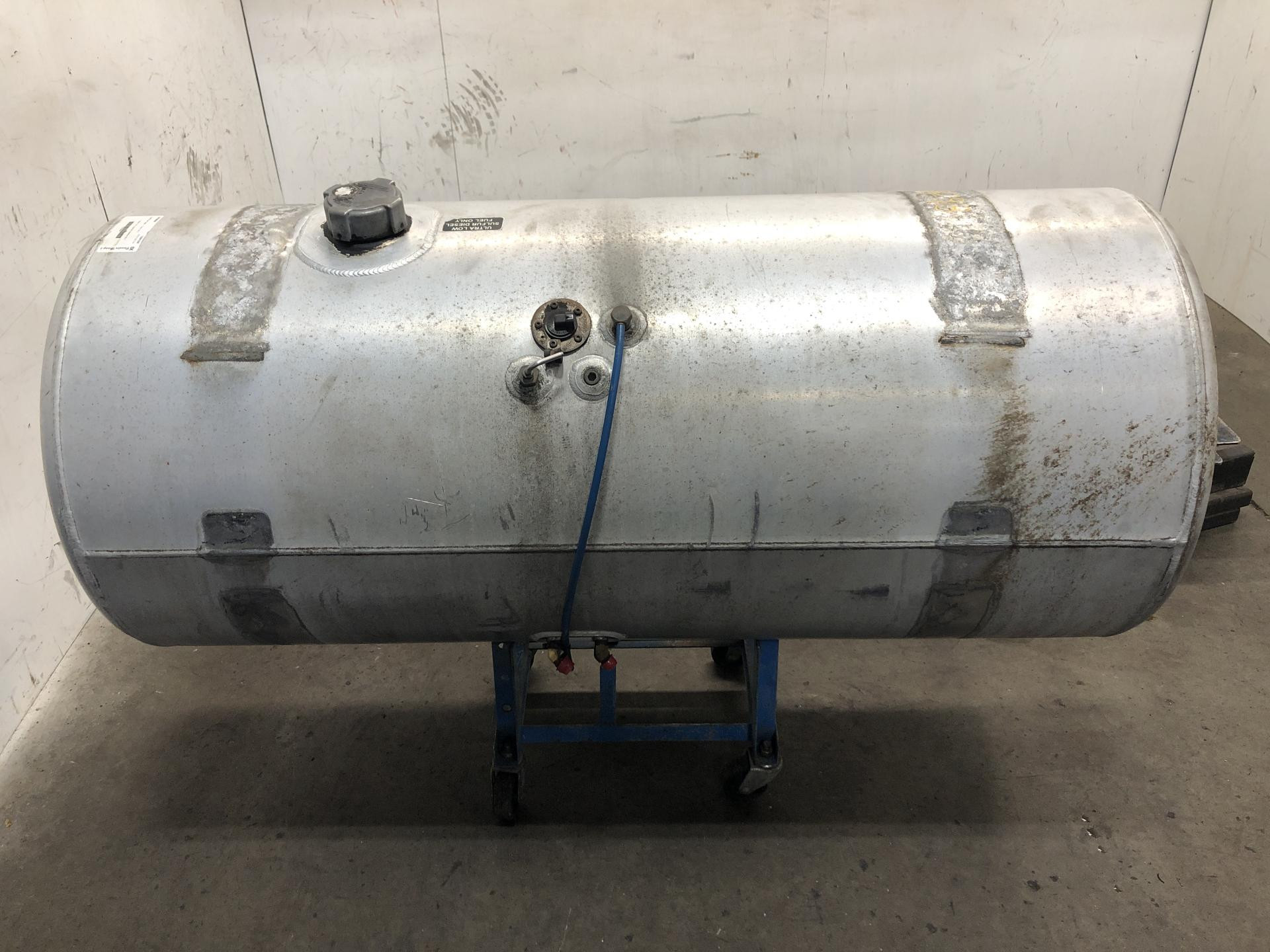 03-06008003 | Freightliner 122SD Fuel Tank for Sale