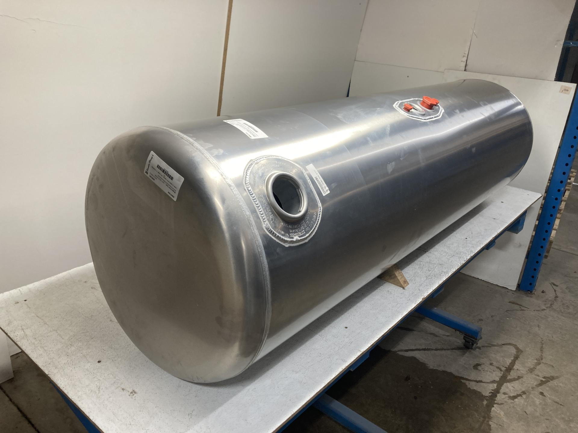 01-060010019 | Peterbilt 340 Fuel Tank for Sale
