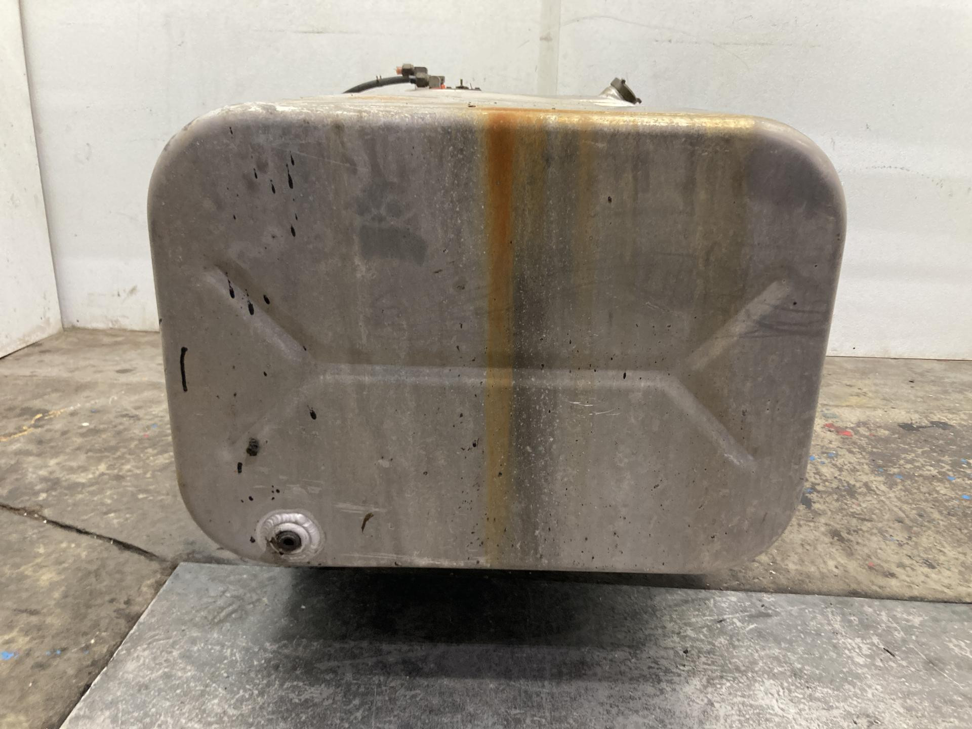 International 4900 Fuel Tank for Sale