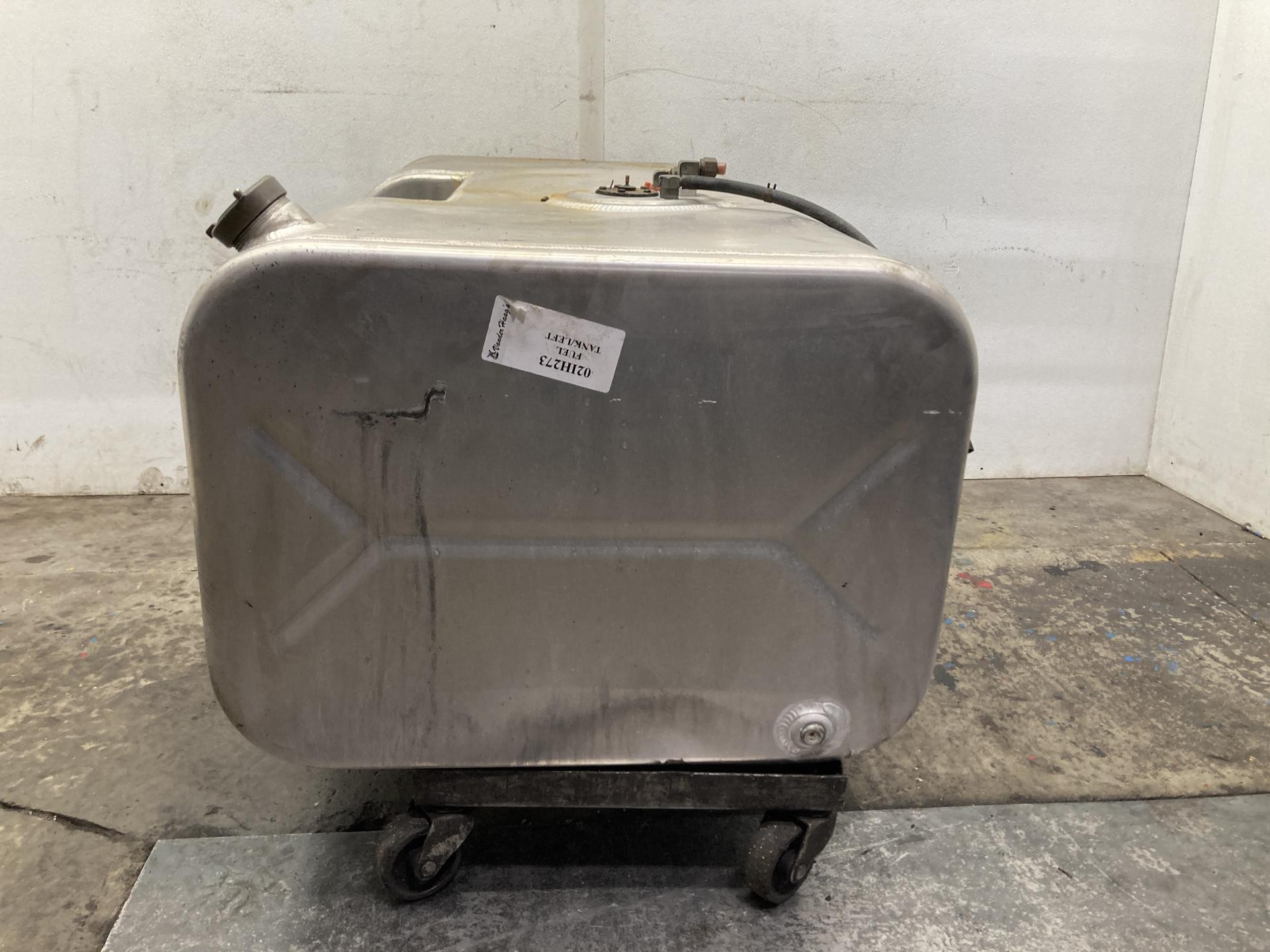 International 4900 Fuel Tank for Sale