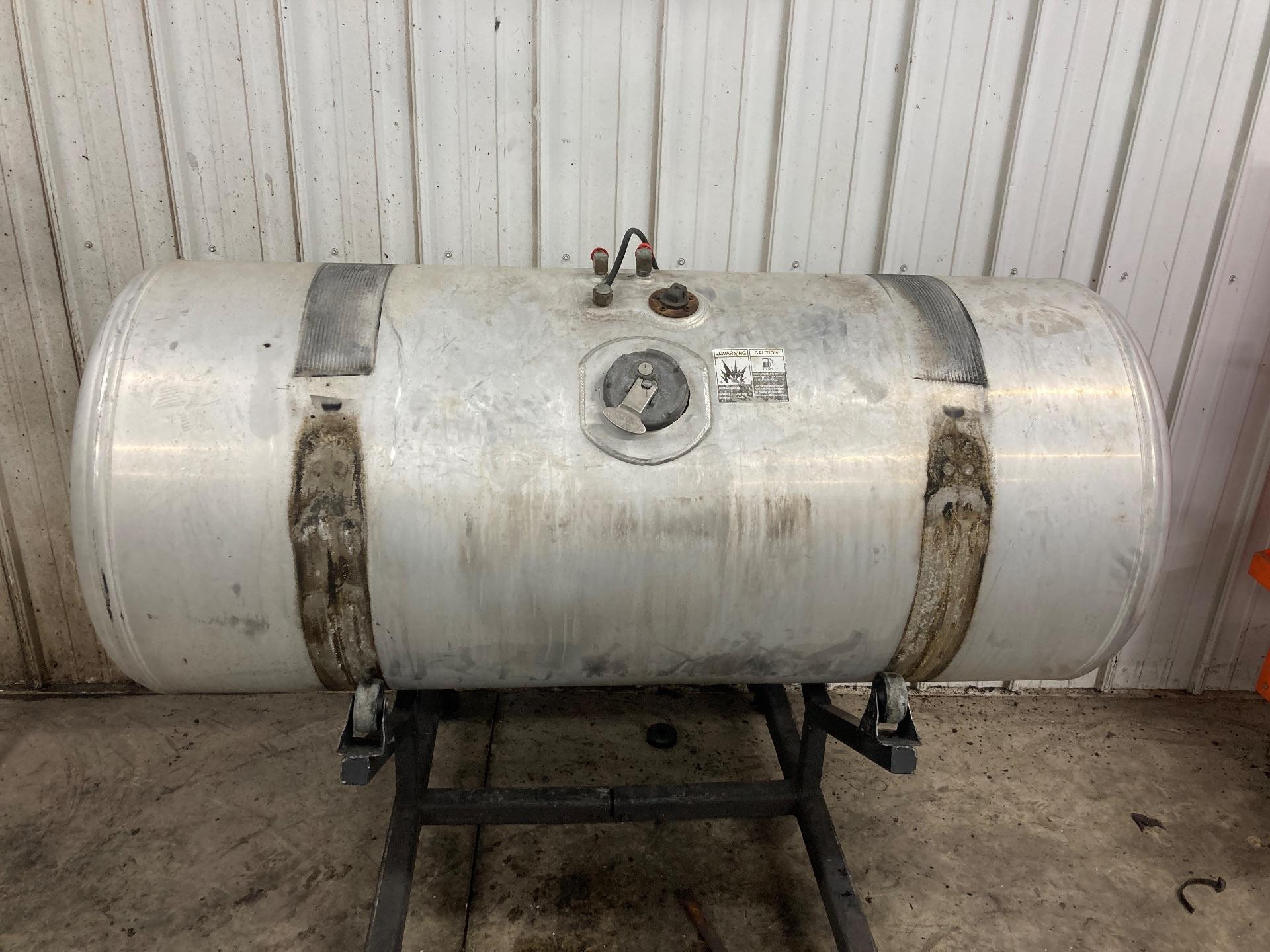 Peterbilt 587 Fuel Tank for Sale