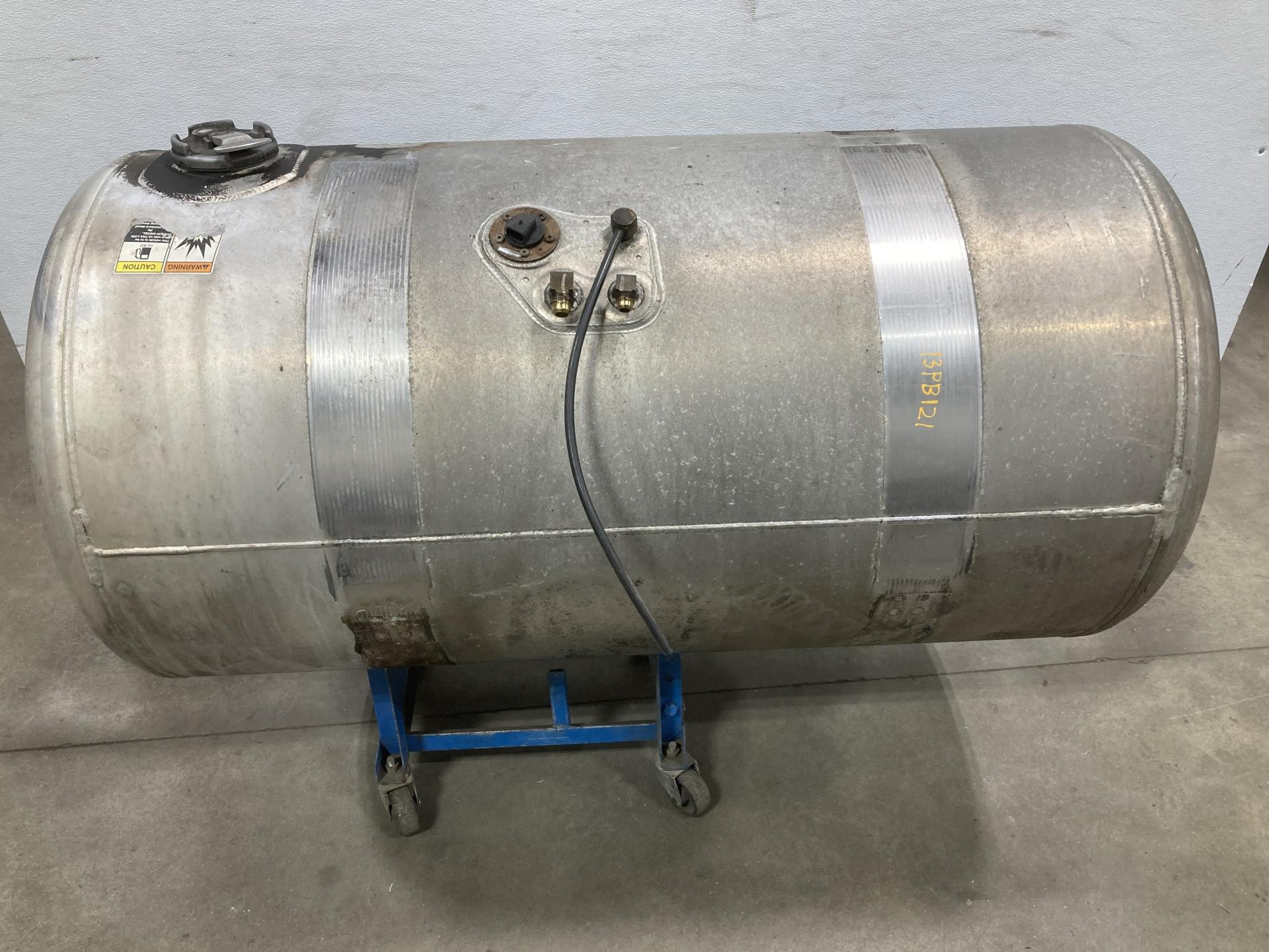 Peterbilt 587 Fuel Tank for Sale