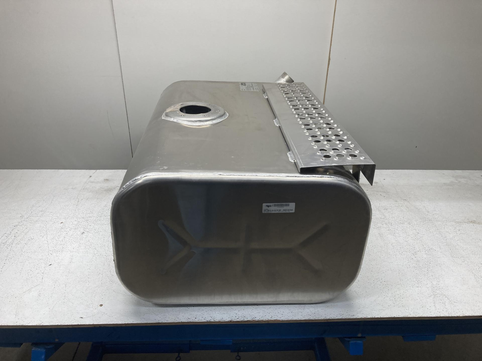 12-06005501 | Chevrolet C6500 Fuel Tank for Sale