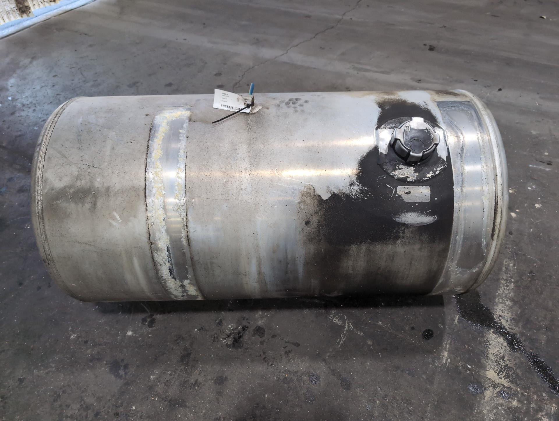 A03-39886-083 | Freightliner CASCADIA Fuel Tank for Sale
