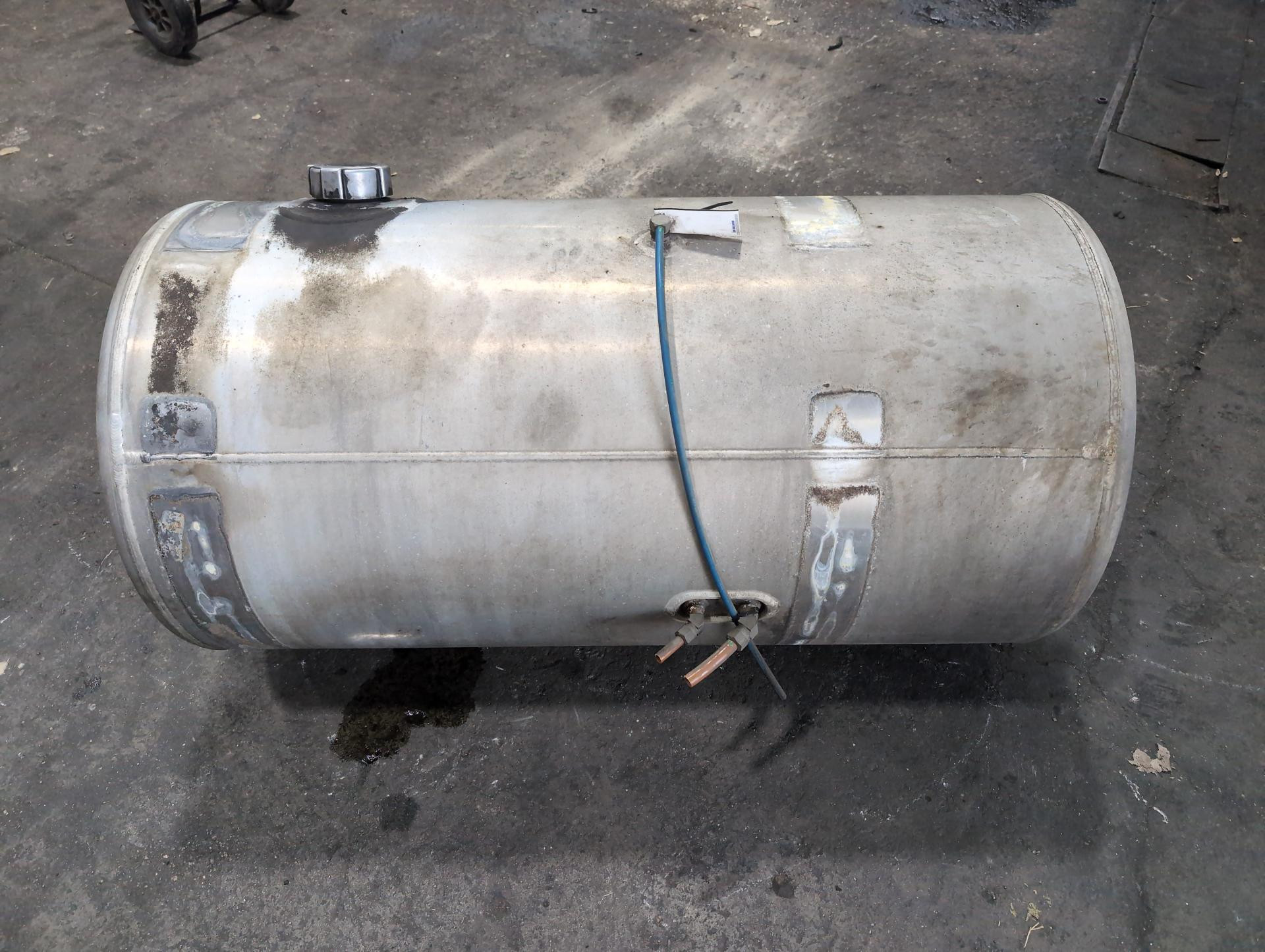 A03-39886-083 | Freightliner CASCADIA Fuel Tank for Sale