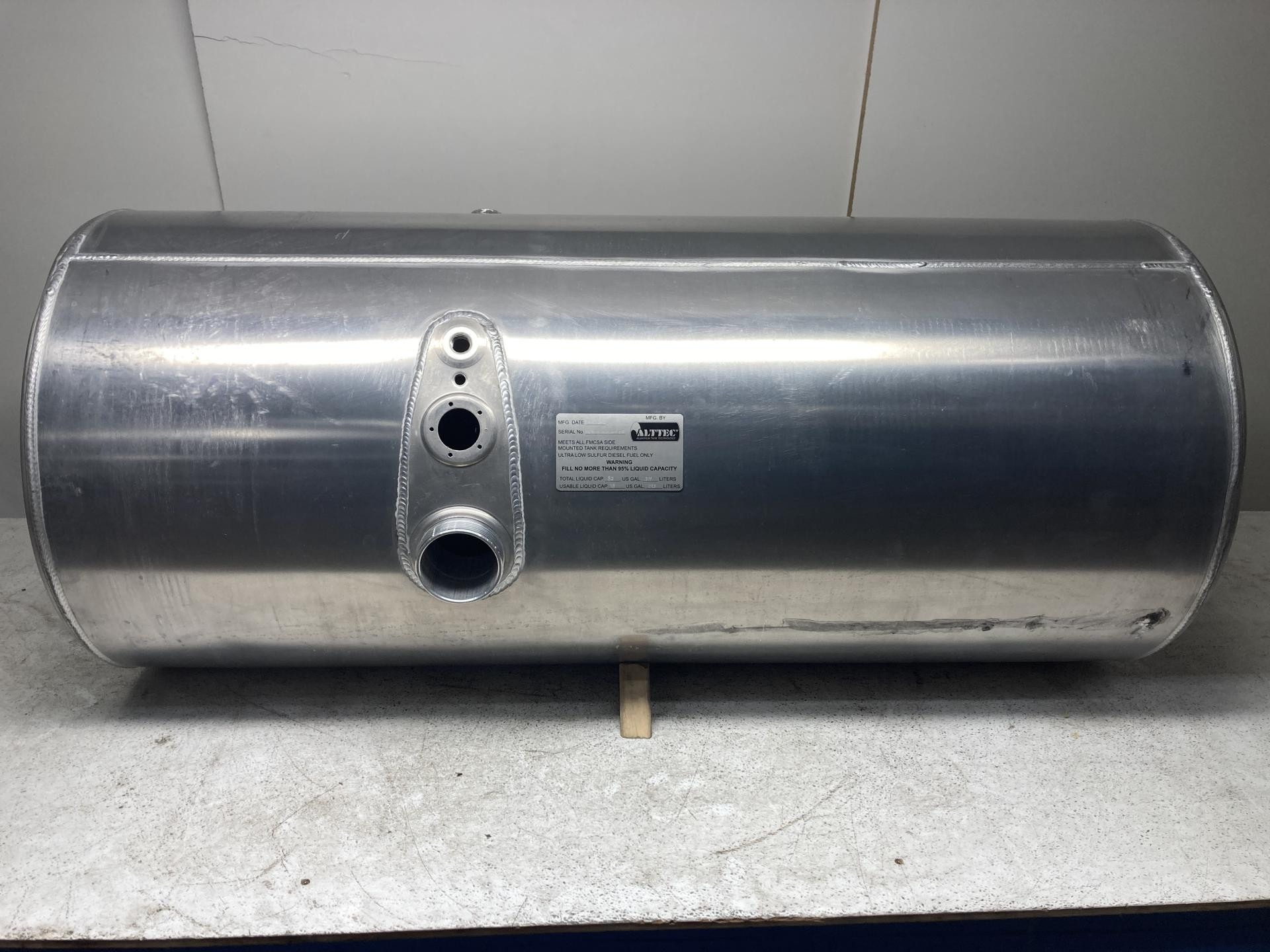 11-06008002 | Mack CHN Fuel Tank for Sale