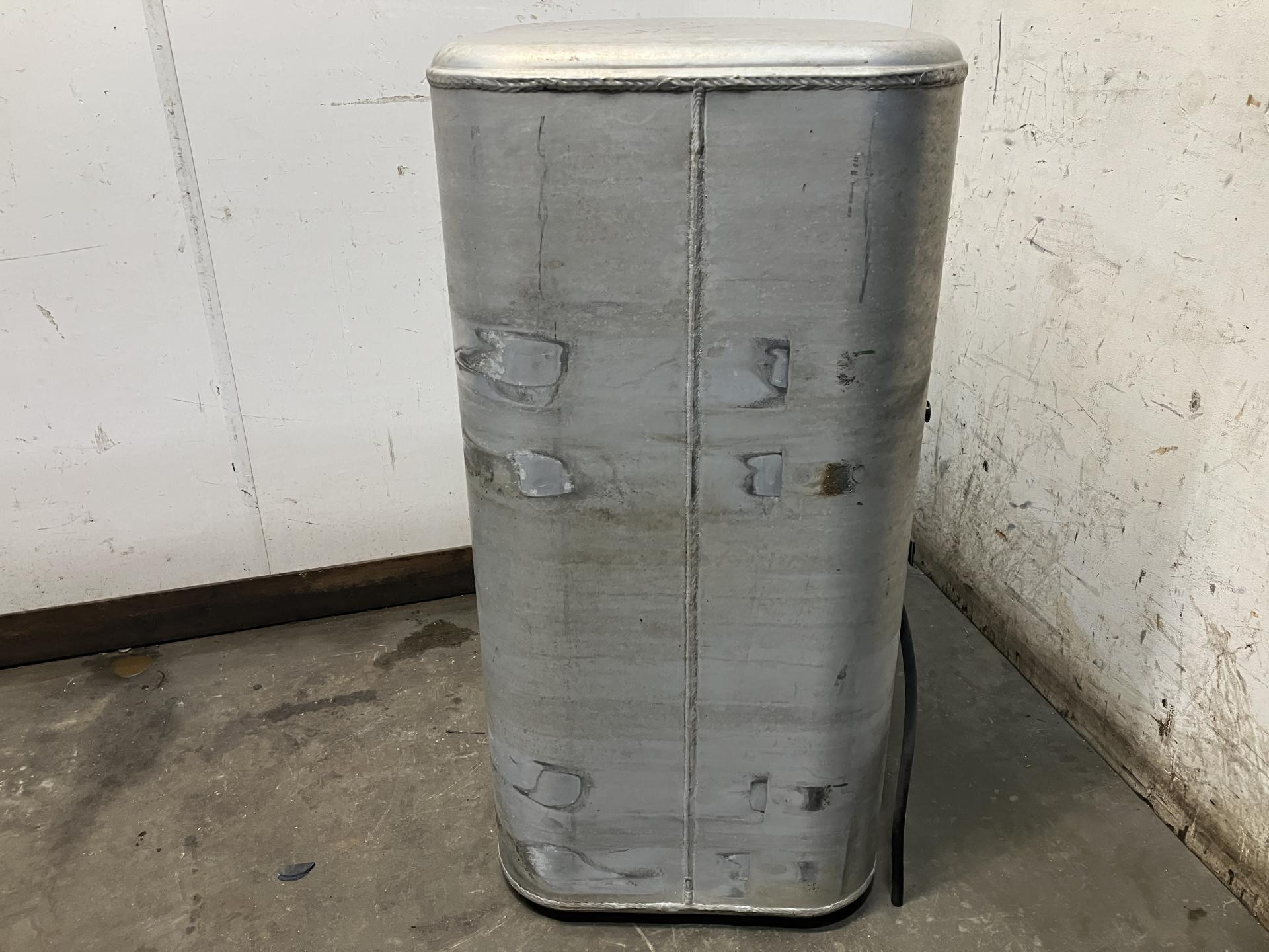3752732C92 | International DURASTAR (4300) Fuel Tank for Sale