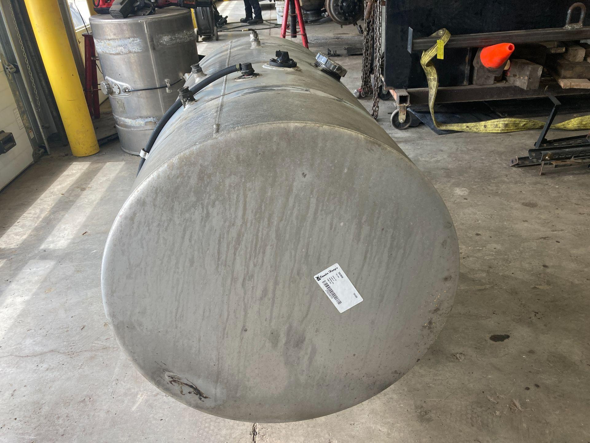 4065910C1 | International LT Fuel Tank for Sale