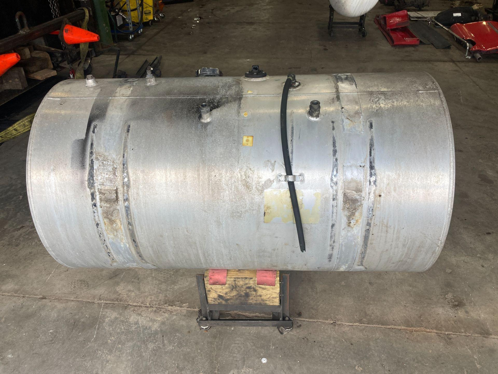 4065910C1 | International LT Fuel Tank for Sale