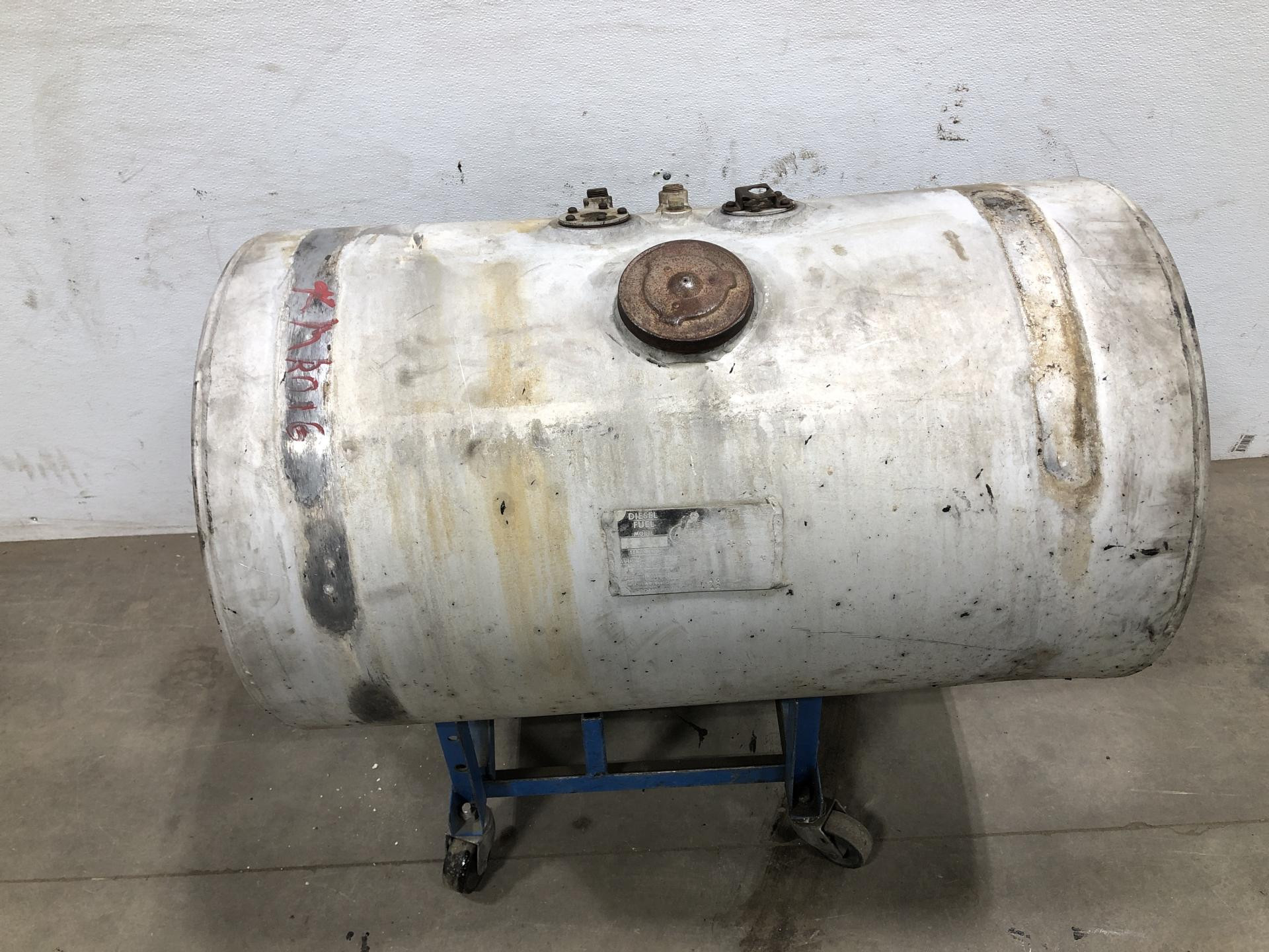 Mack RD600 Fuel Tank for Sale