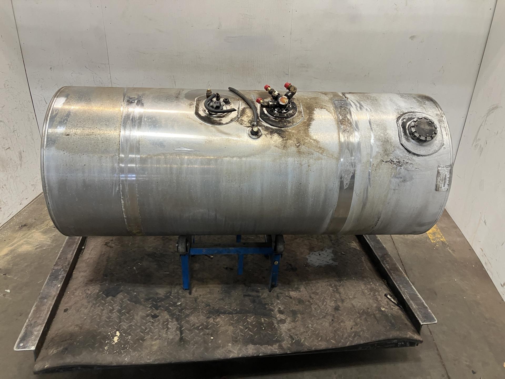 Kenworth T680 Fuel Tank for Sale