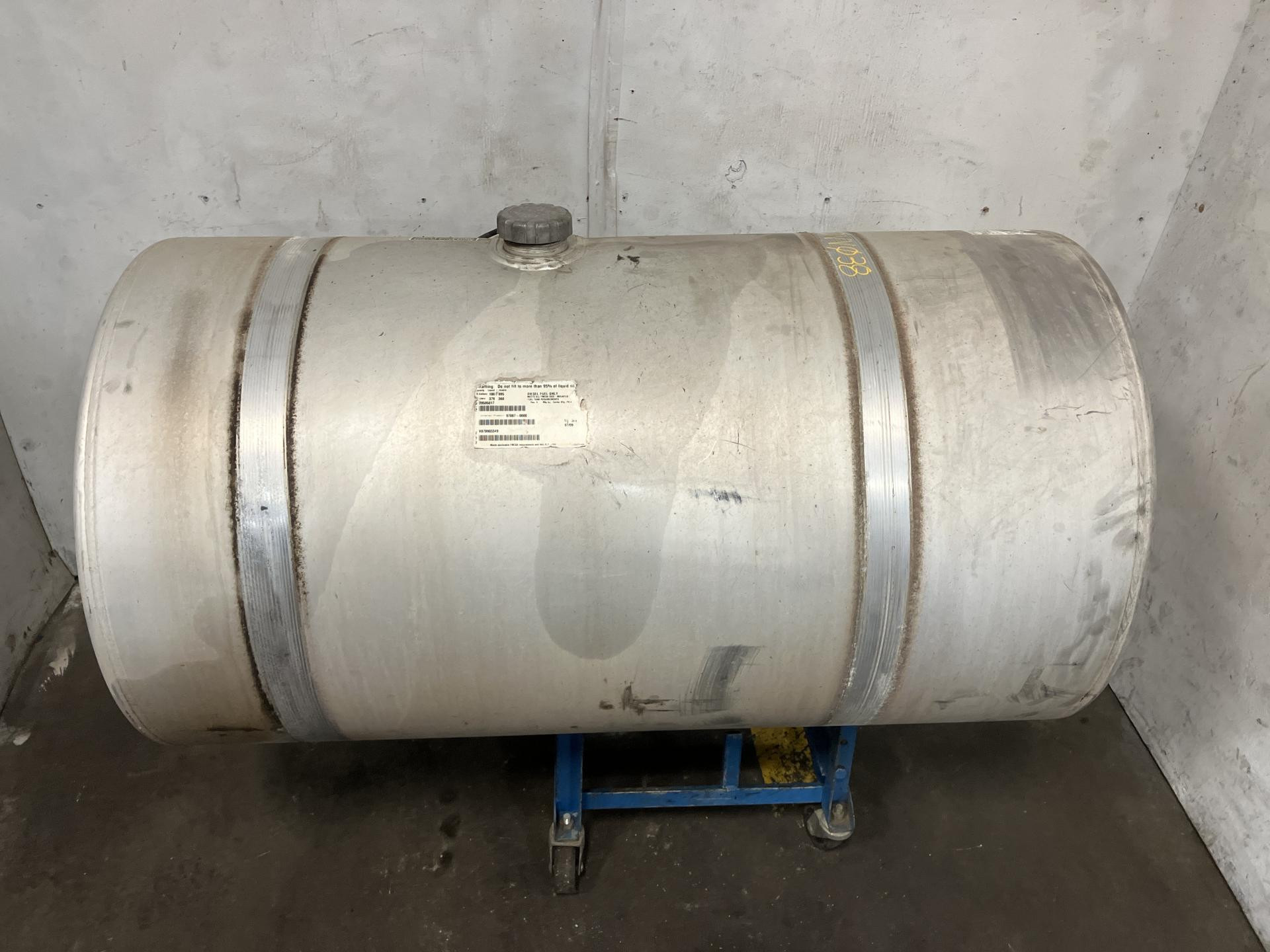 43001-1075 | Volvo WIM Fuel Tank for Sale