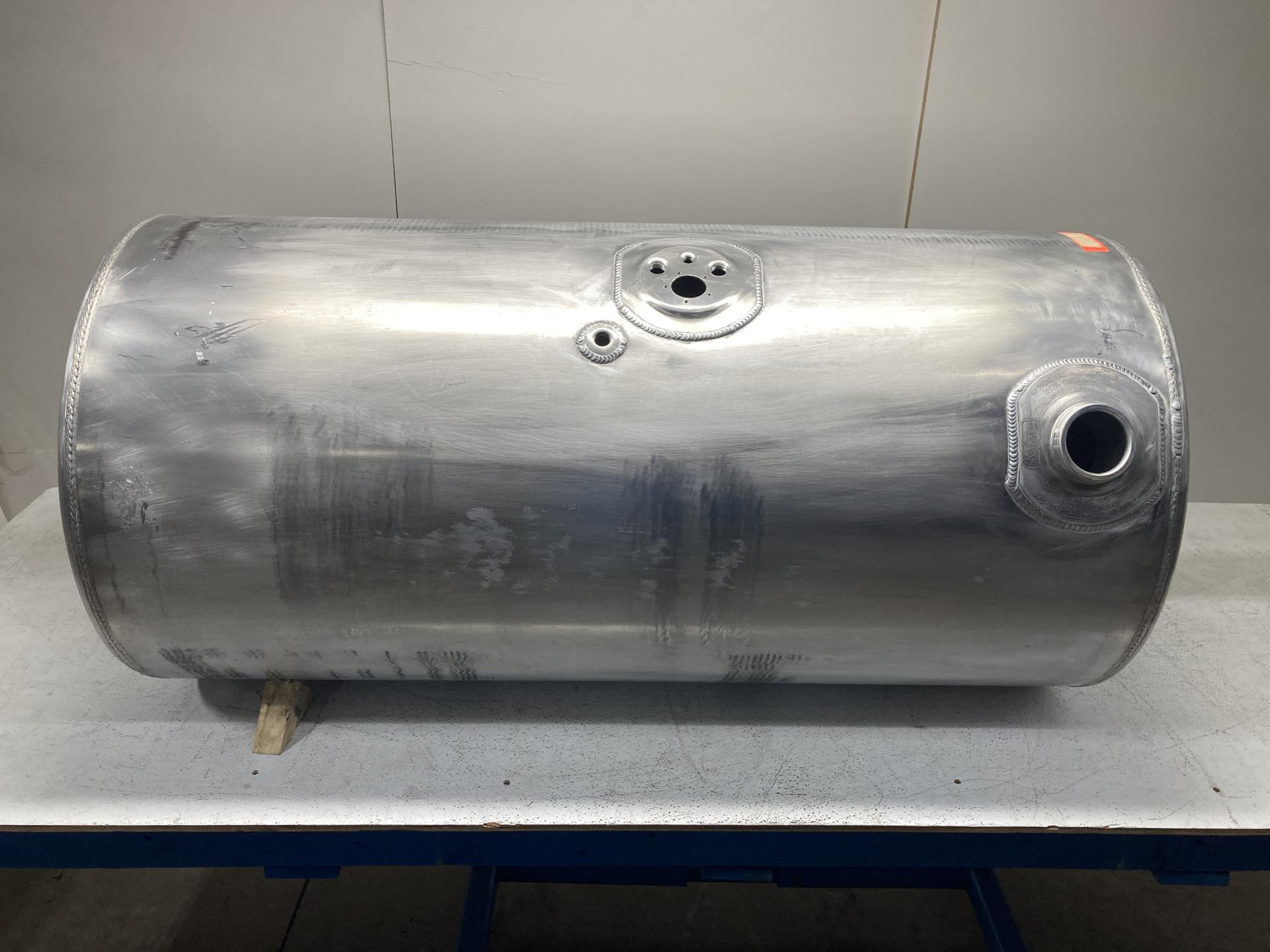 02060010001 | Kenworth K360 Fuel Tank for Sale
