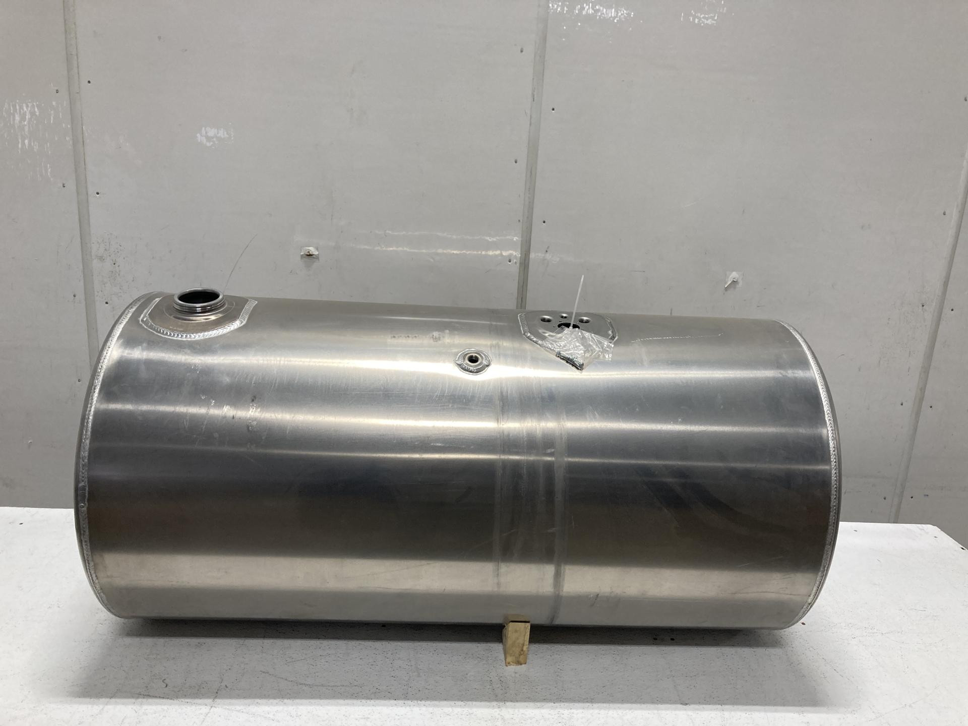 02-060010015 | Kenworth W900L Fuel Tank for Sale