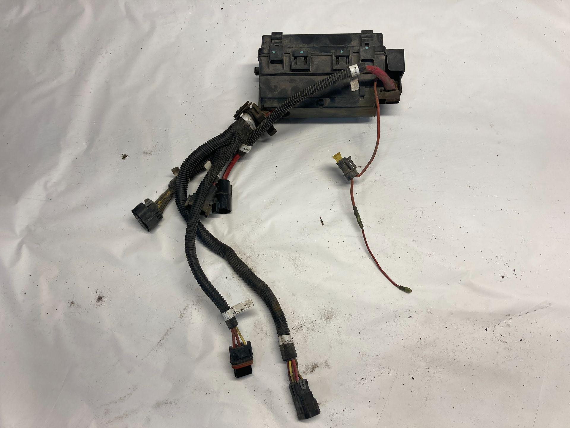 Peterbilt 365 Fuse Box for Sale