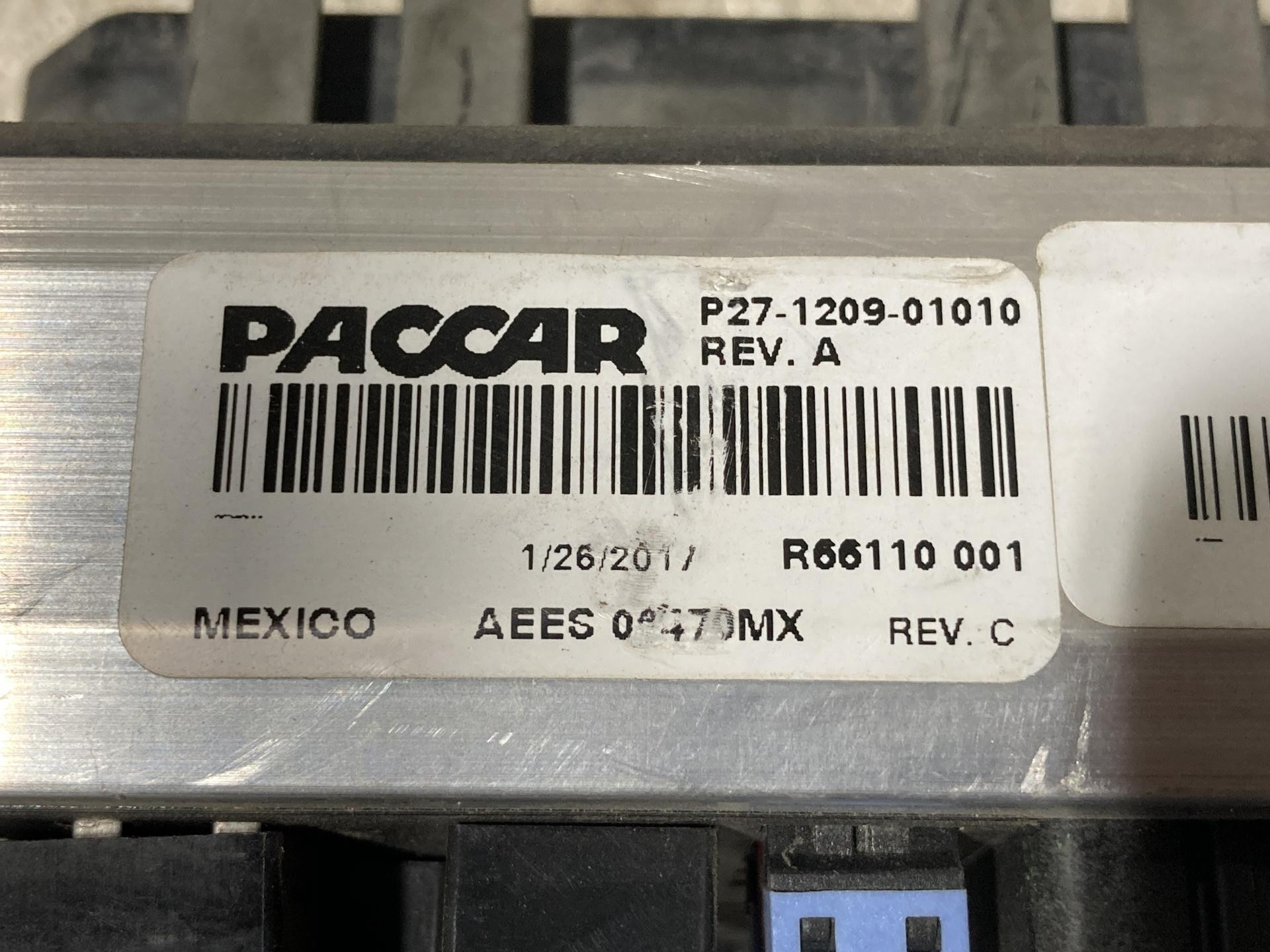 Peterbilt 579 Fuse Box for Sale