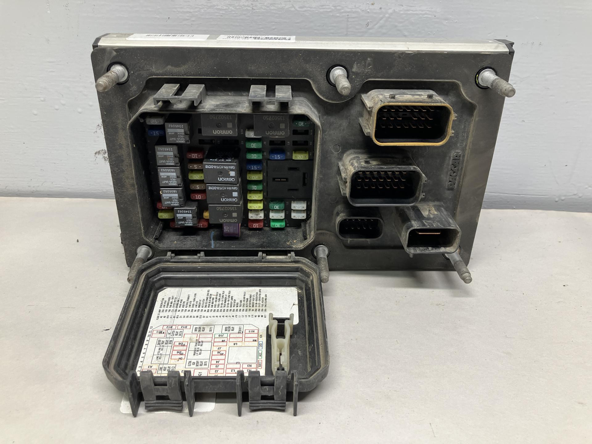 Peterbilt 579 Fuse Box for Sale