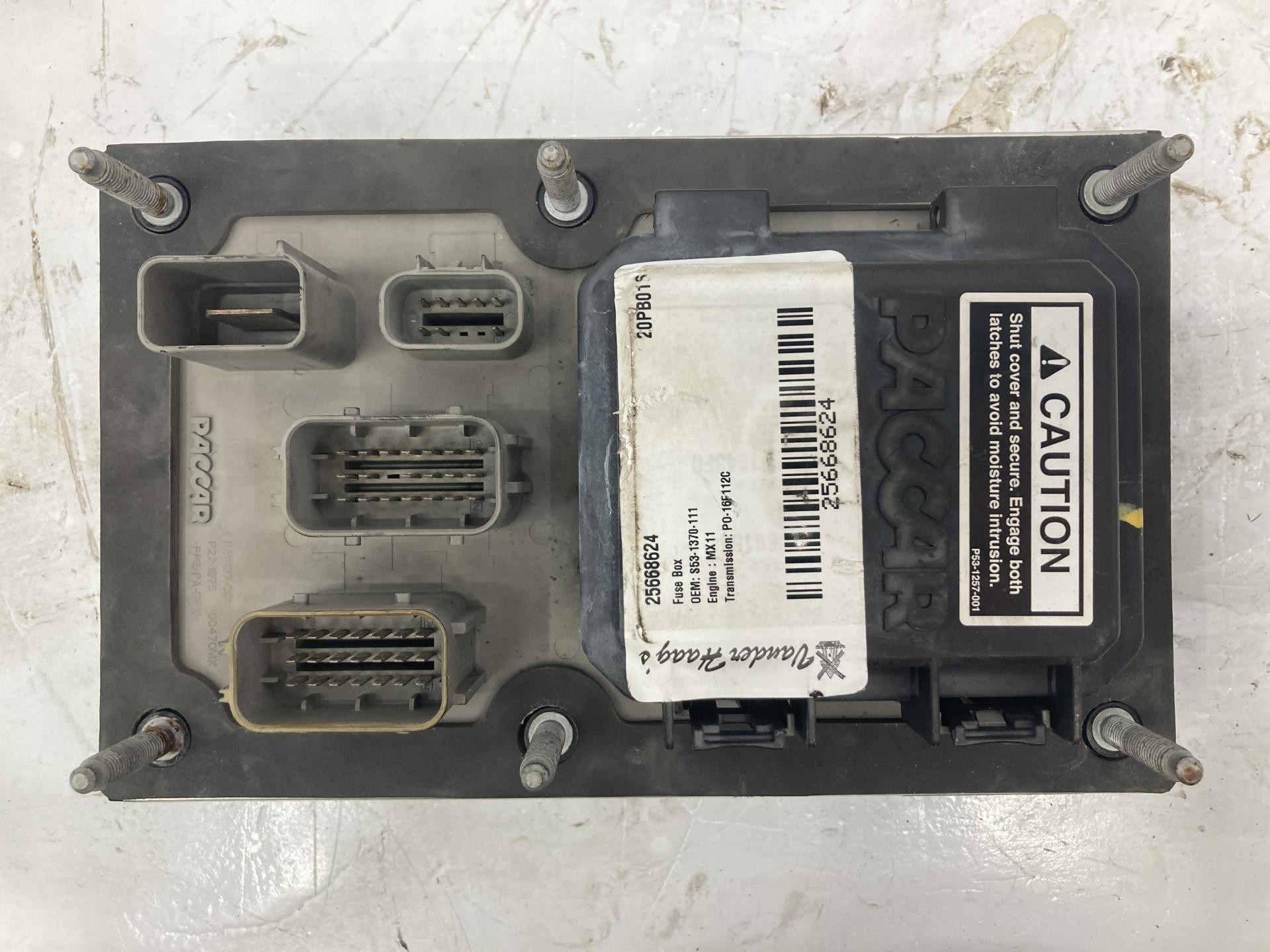 Peterbilt 579 Fuse Box for Sale
