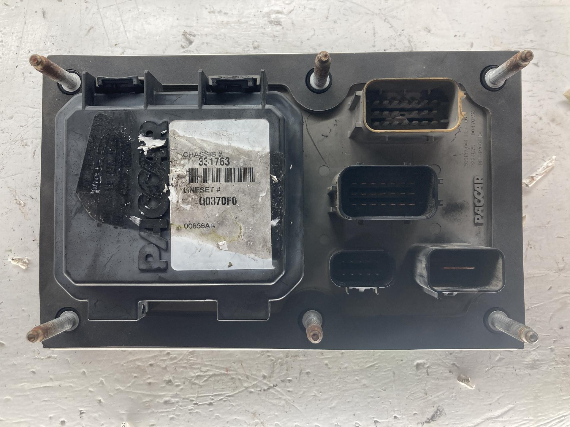 Peterbilt 579 Fuse Box for Sale