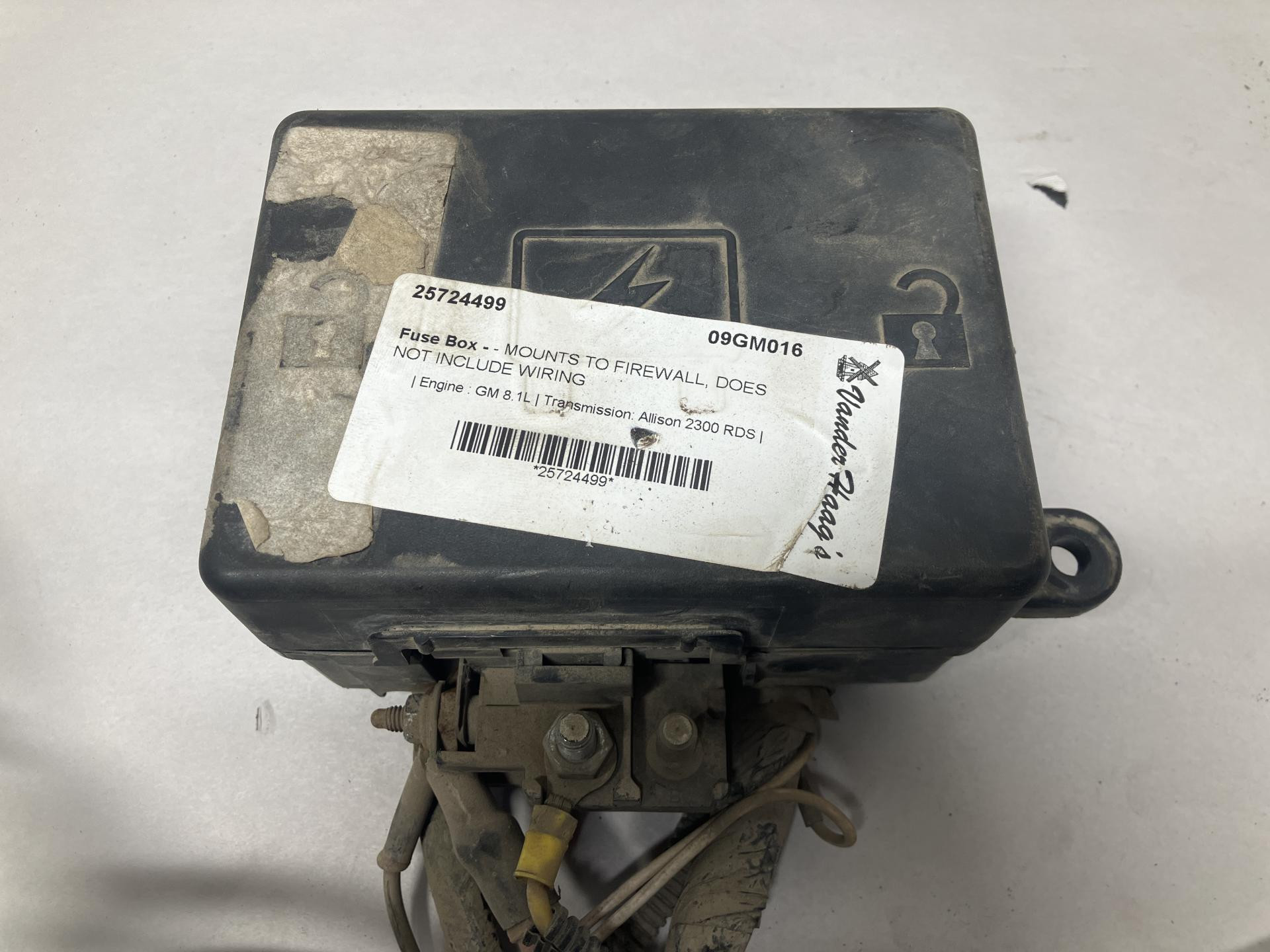 12146286 | GMC C7500 Fuse Box for Sale