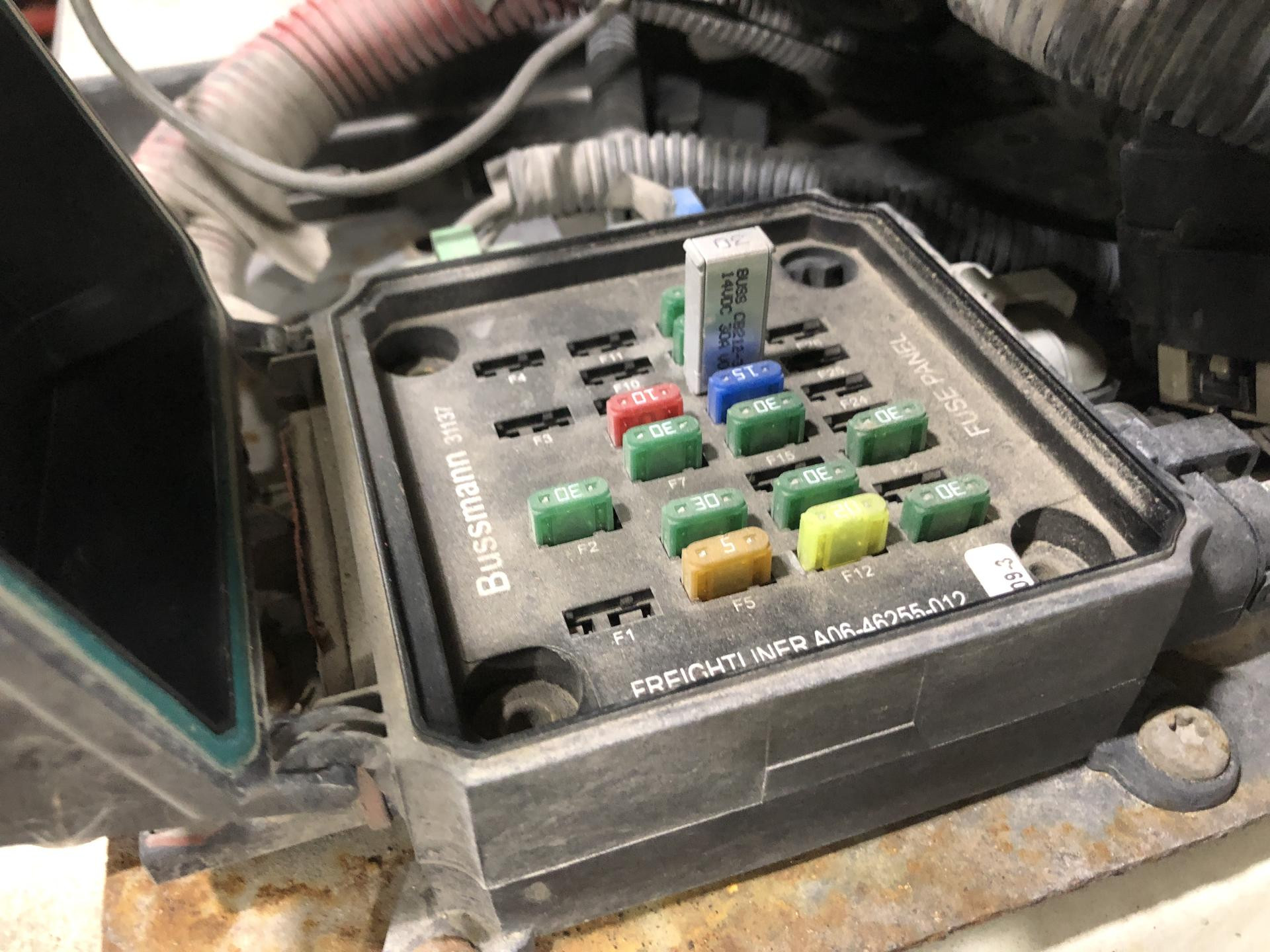 Freightliner M2 112 Fuse Box for Sale