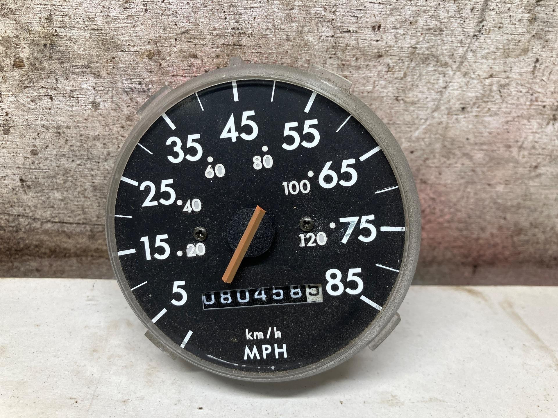 6805420106 | Freightliner FL60 Speedometer for Sale
