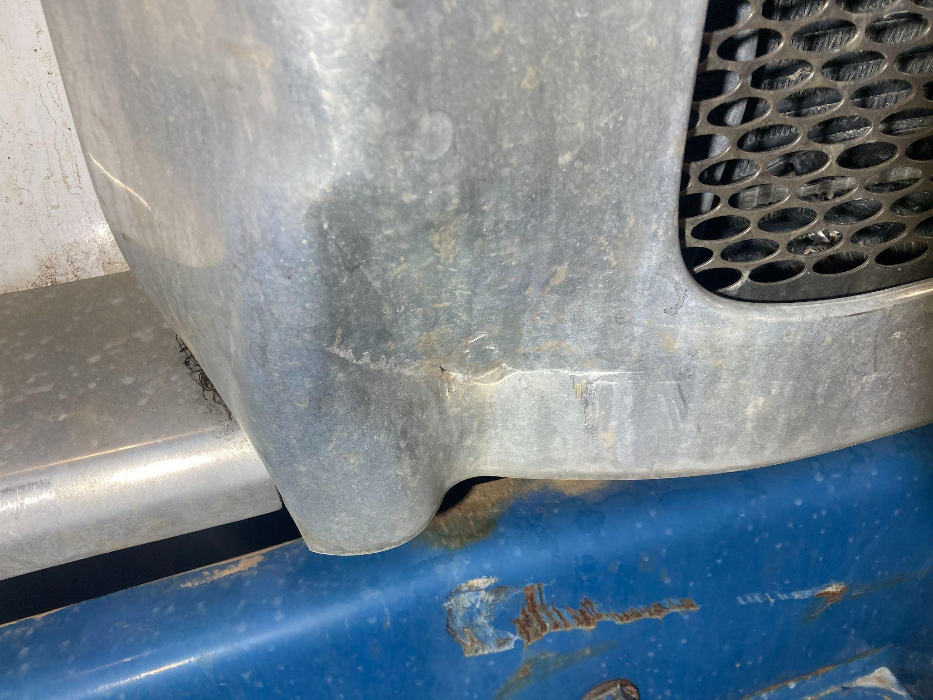 Peterbilt 367 Grille for Sale