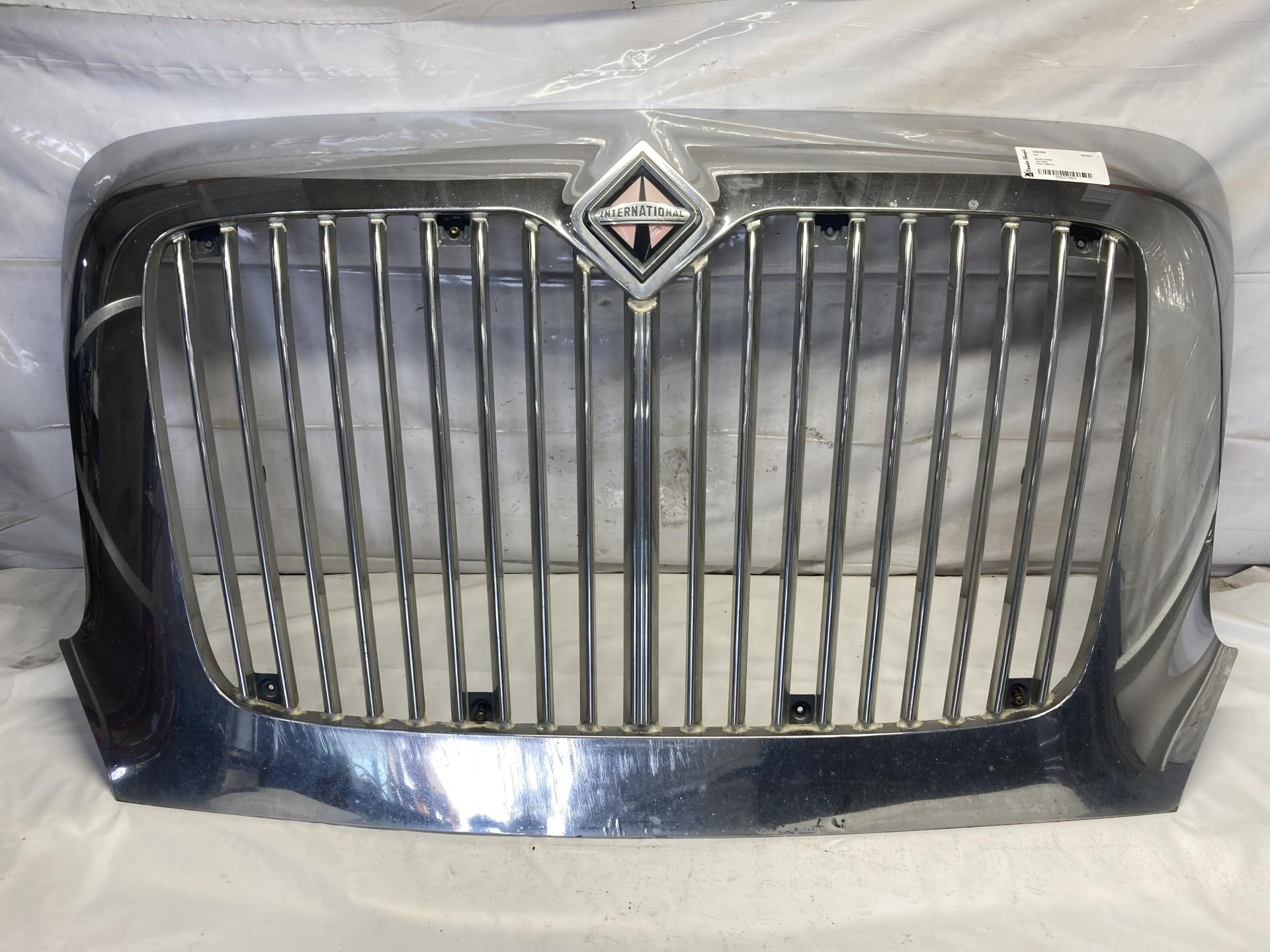 International 8600 Grille for Sale