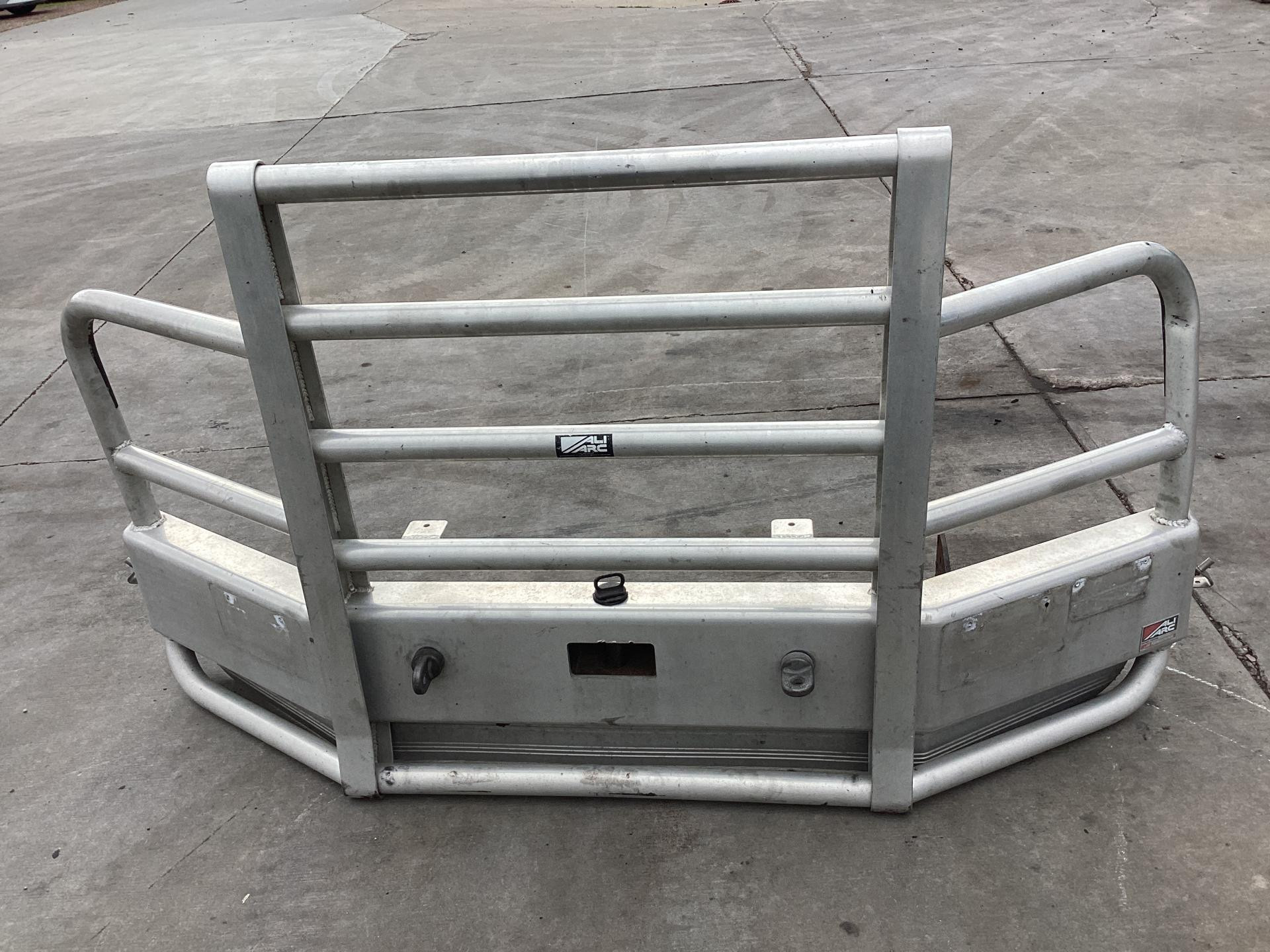 FLO26BKD0219 | Freightliner 122SD Grille Guard for Sale