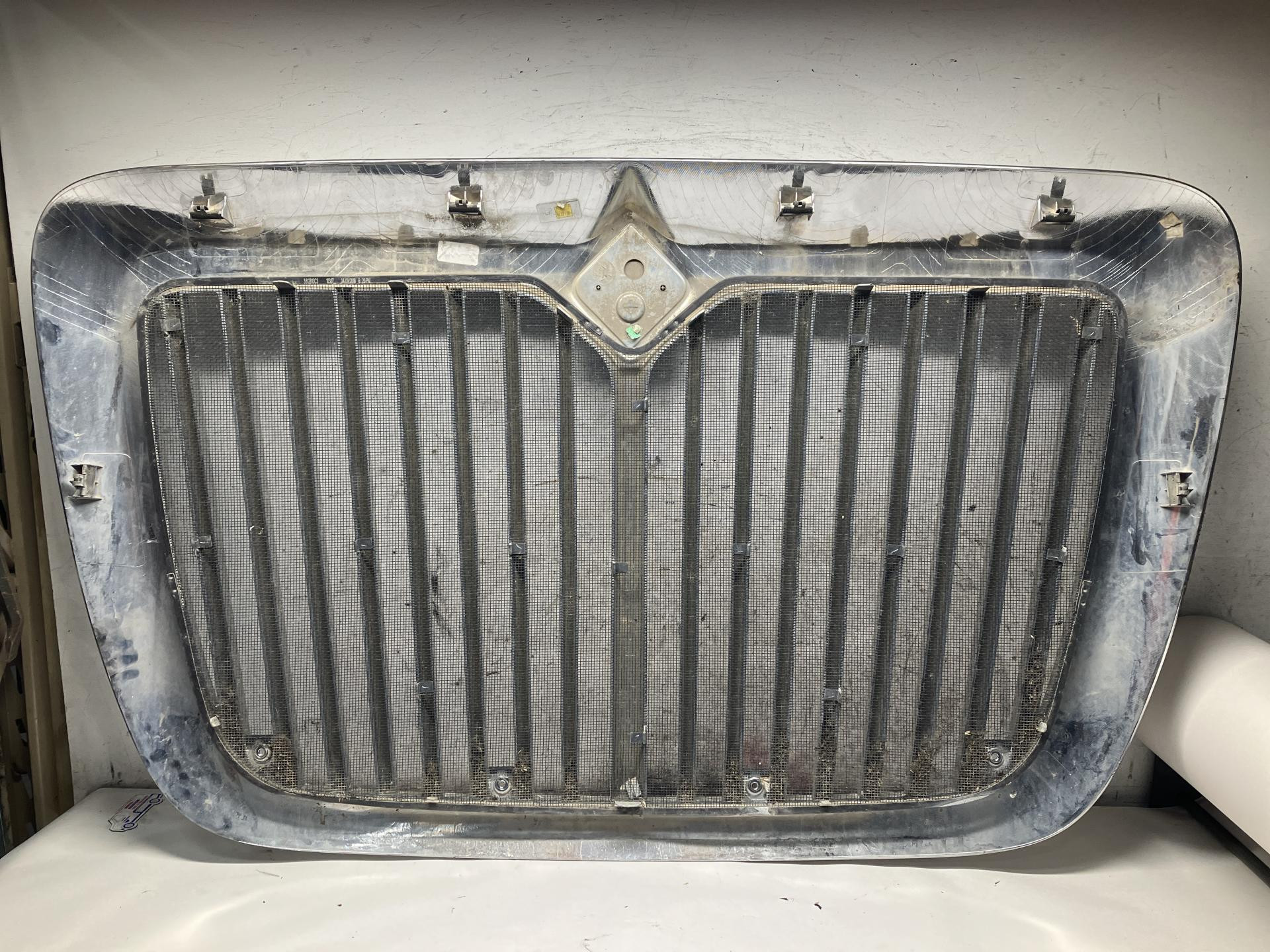 3612641C3 | International RH Grille for Sale