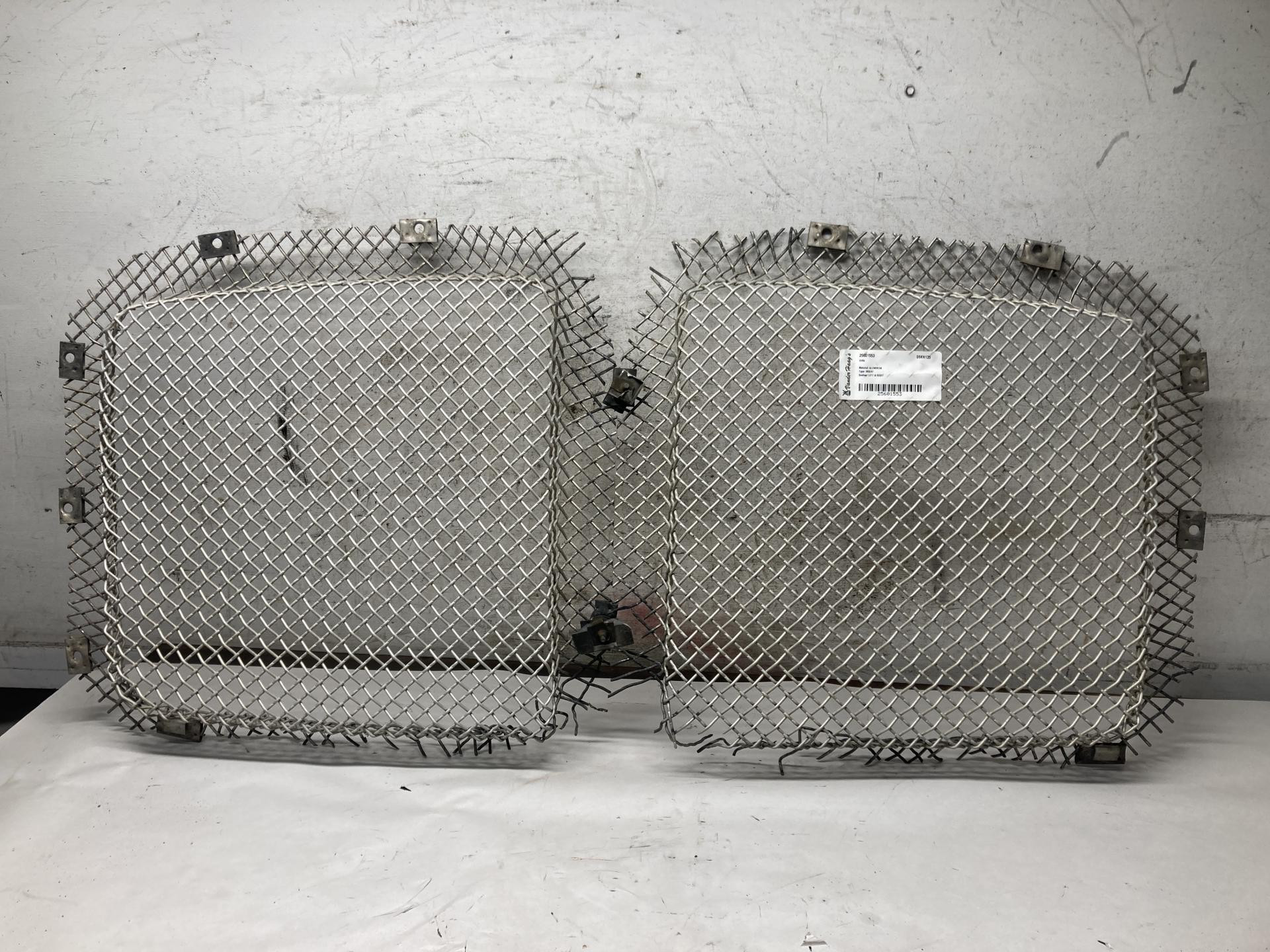 Kenworth T2000 Grille for Sale