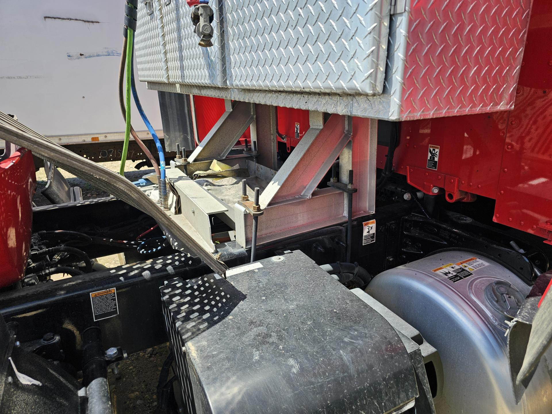 Peterbilt 579 Cab Protector / Headache Rack for Sale