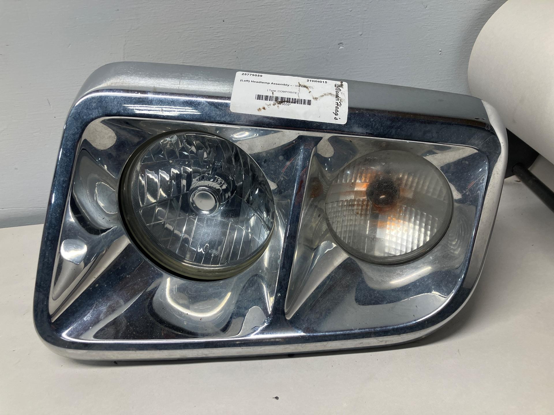 Freightliner 122SD Headlamp for Sale