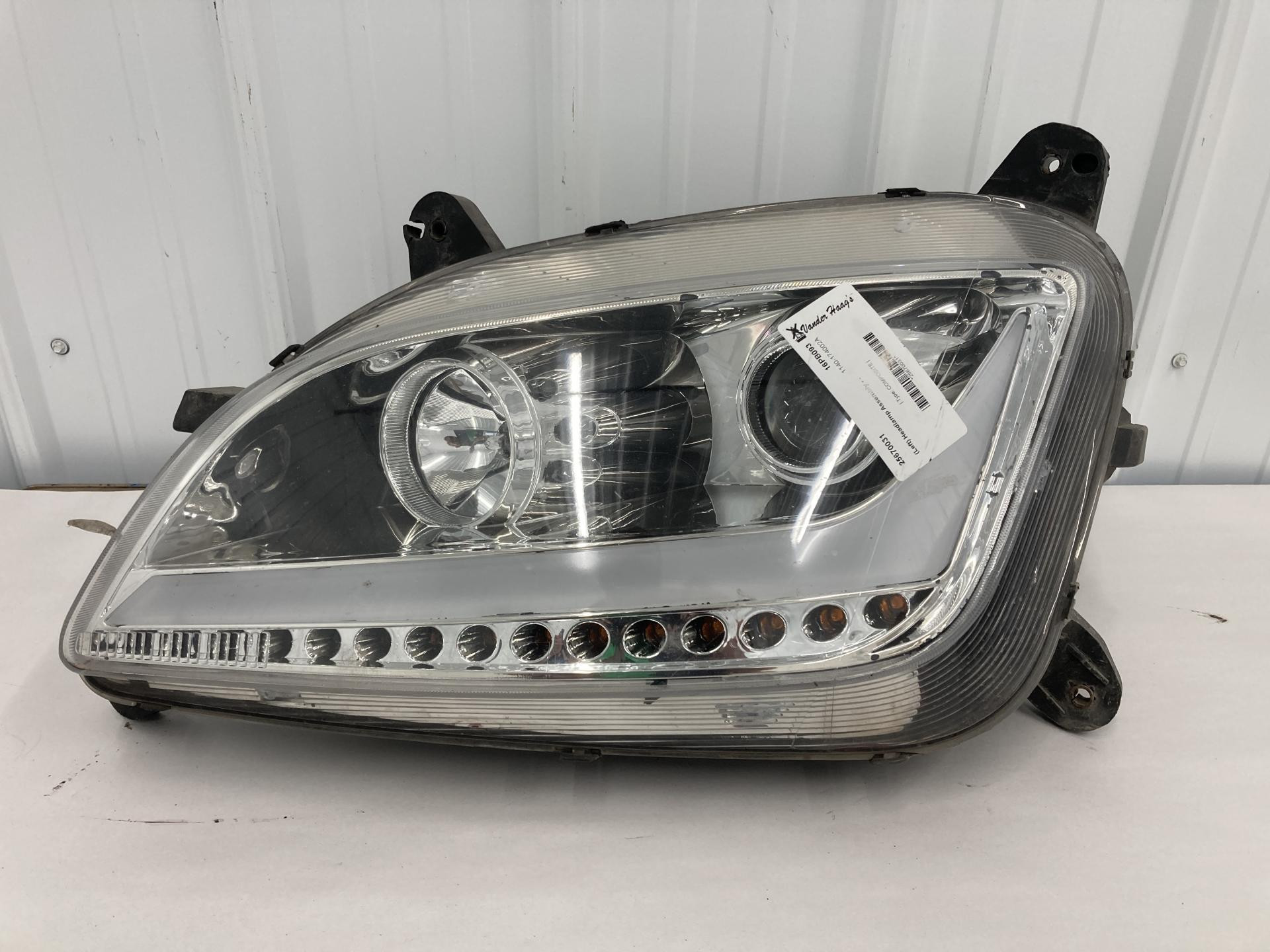 Peterbilt 579 Headlamp for Sale