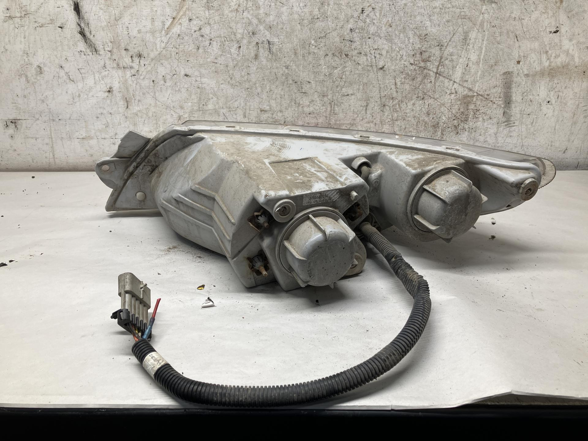 3765682C93 | International 8600 Headlamp for Sale