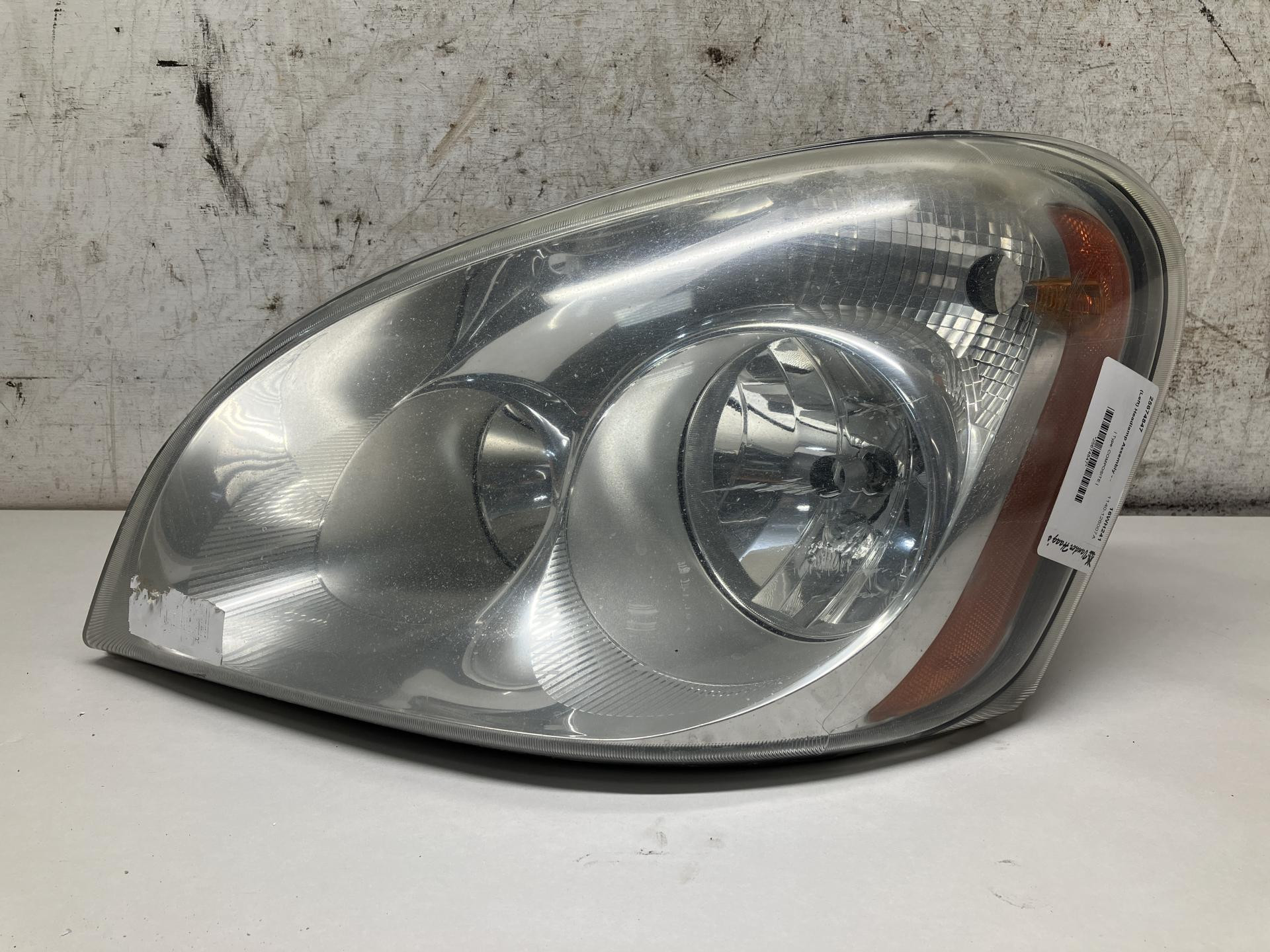 A06-51907-006 | Freightliner CASCADIA Headlamp for Sale