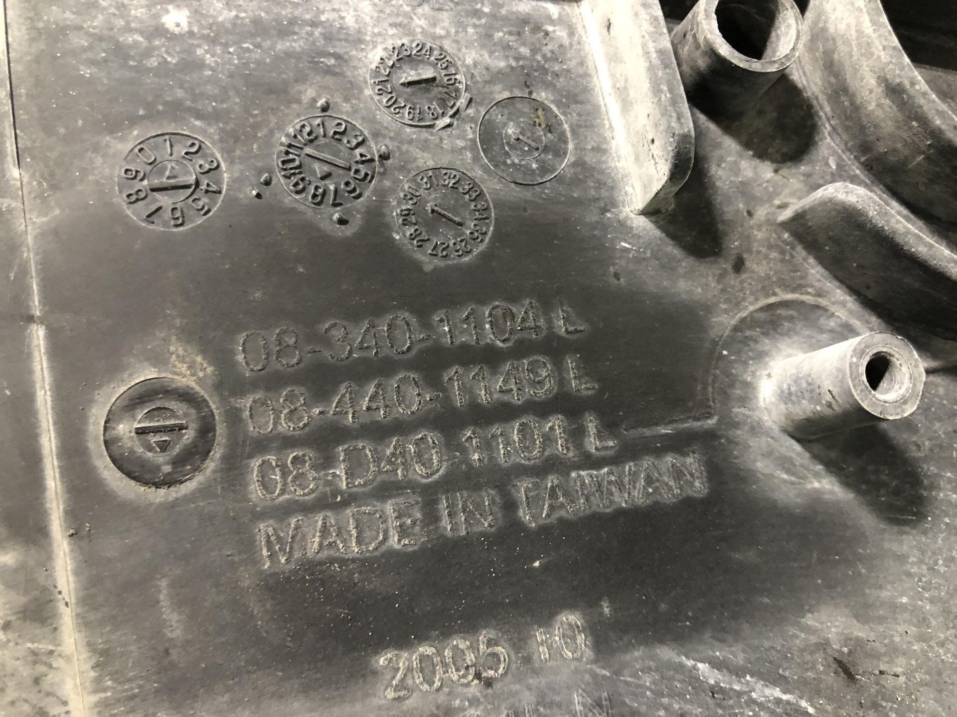 08-340-1104L | Freightliner COLUMBIA 120 Headlamp for Sale