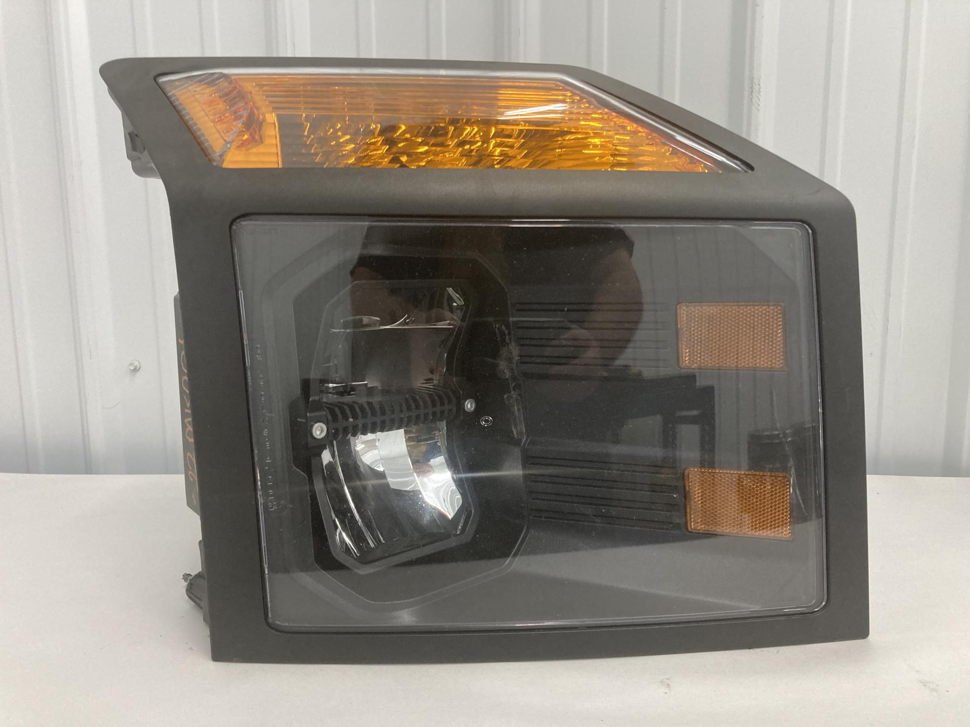 27650CD | Mack ANTHEM (AN) Headlamp for Sale