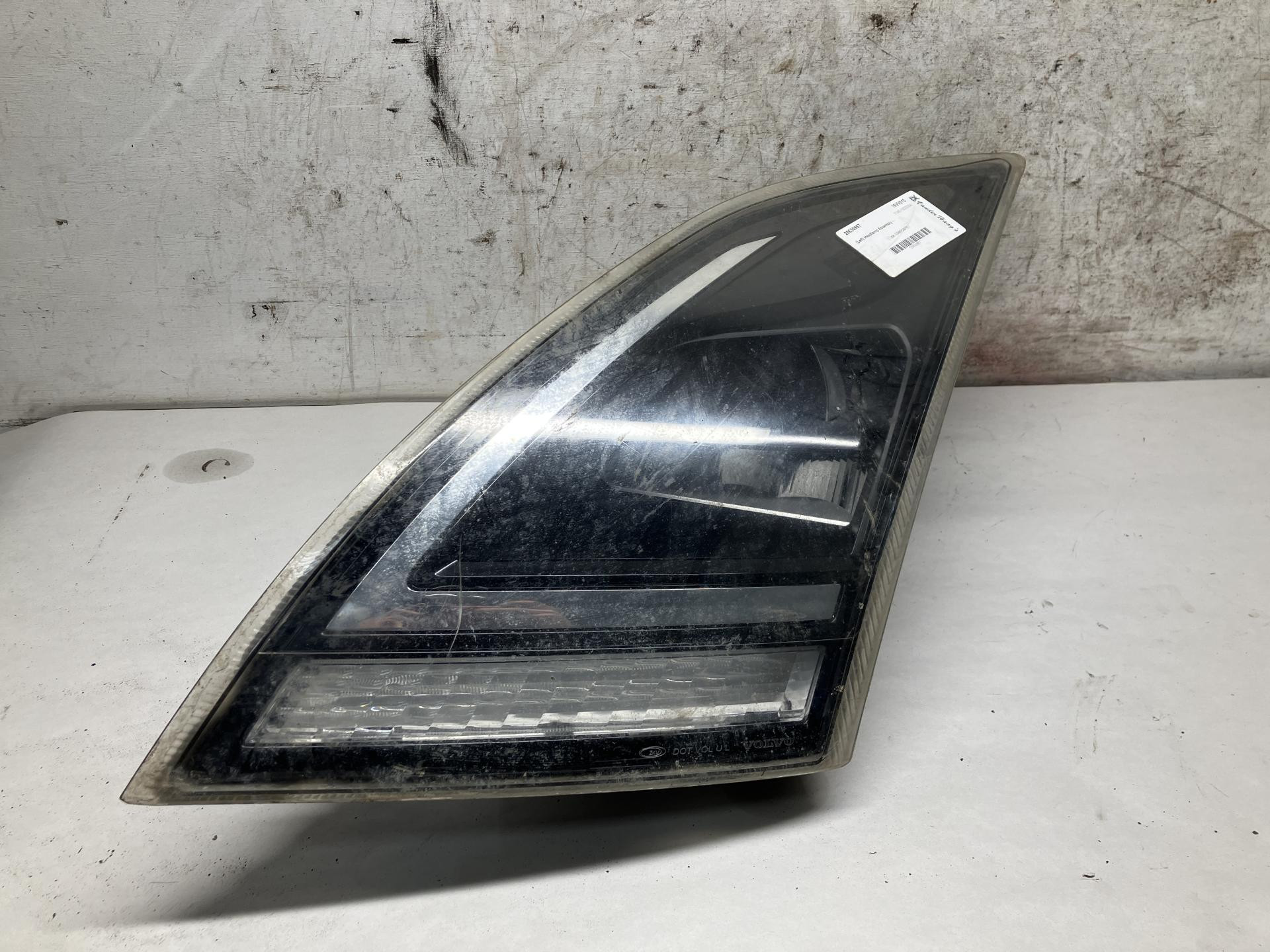 82794473 | Volvo VNR Headlamp for Sale