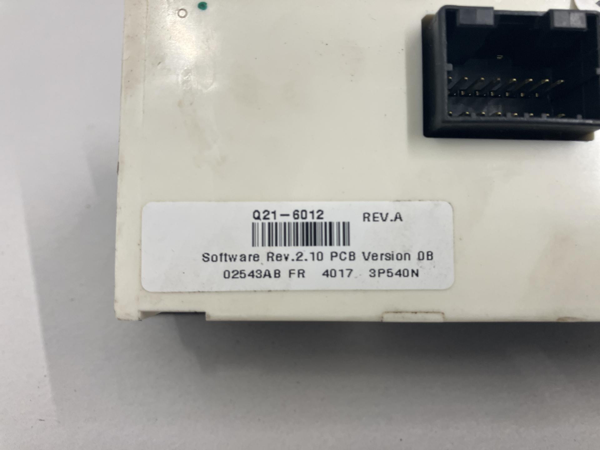 Q21-6012 | Peterbilt 337 Heater & AC Temperature Control for Sale
