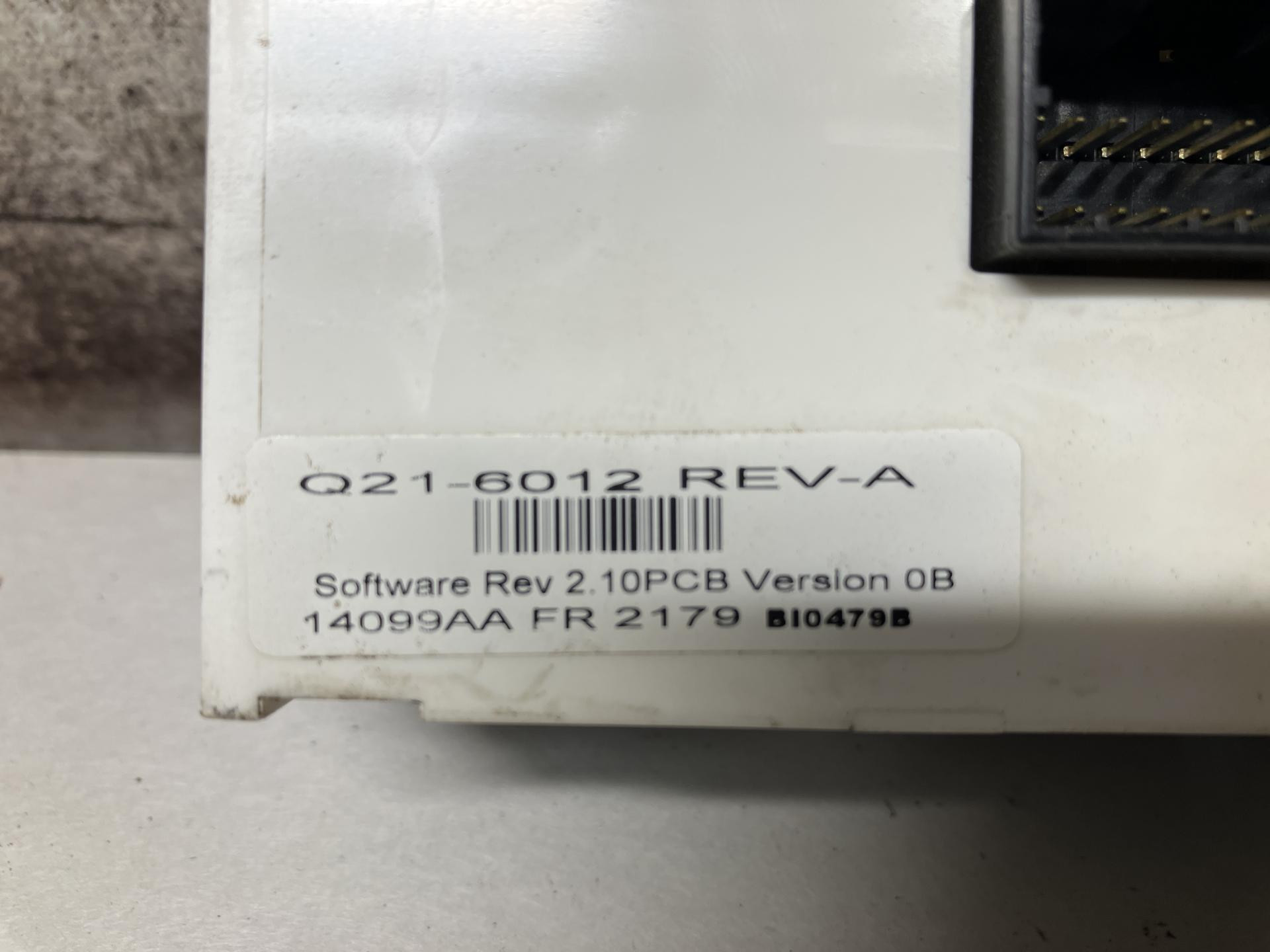 Q21-6012 | Peterbilt 388 Heater & AC Temperature Control for Sale