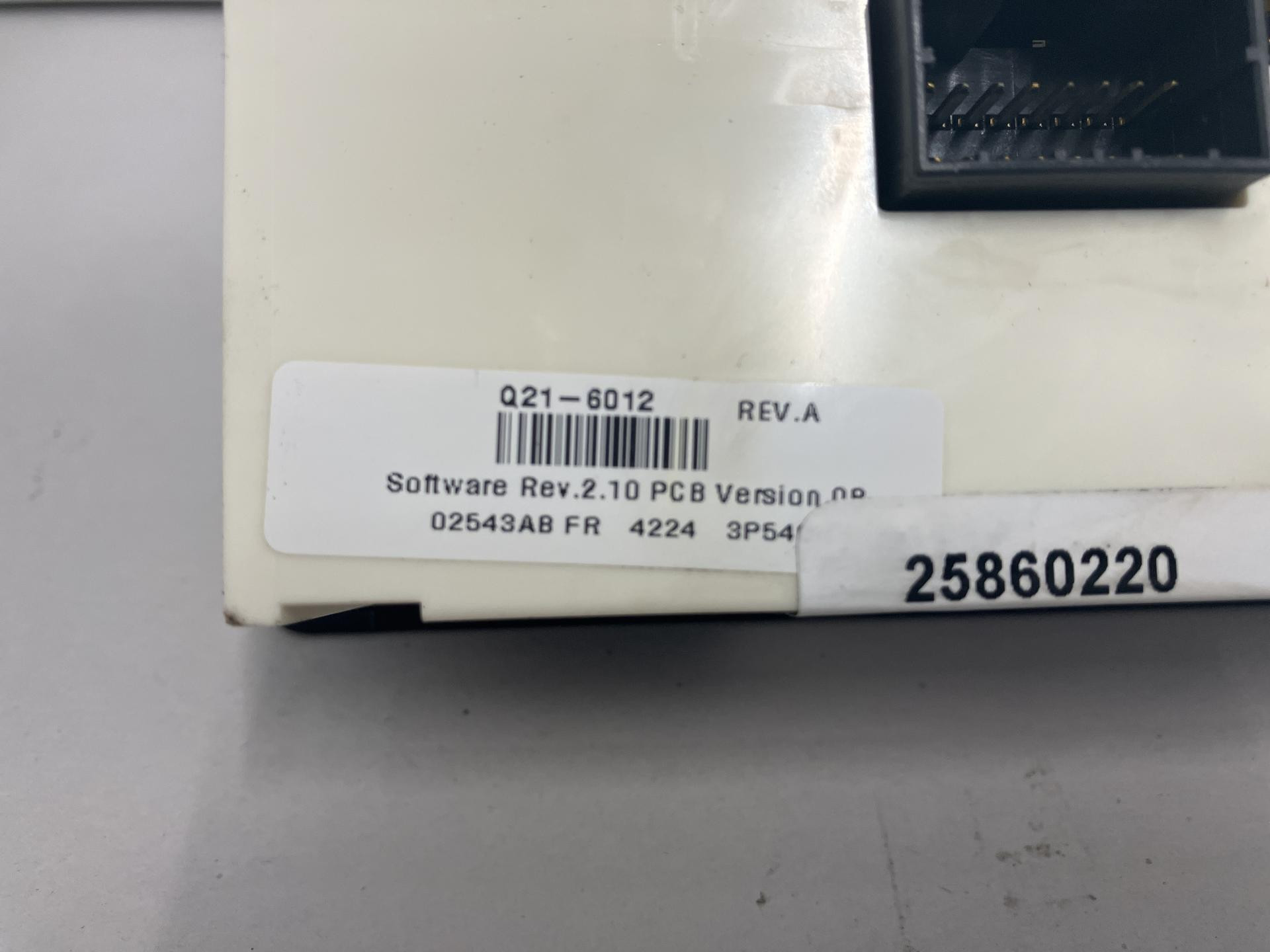 Q21-6012 | Peterbilt 389 Heater & AC Temperature Control for Sale