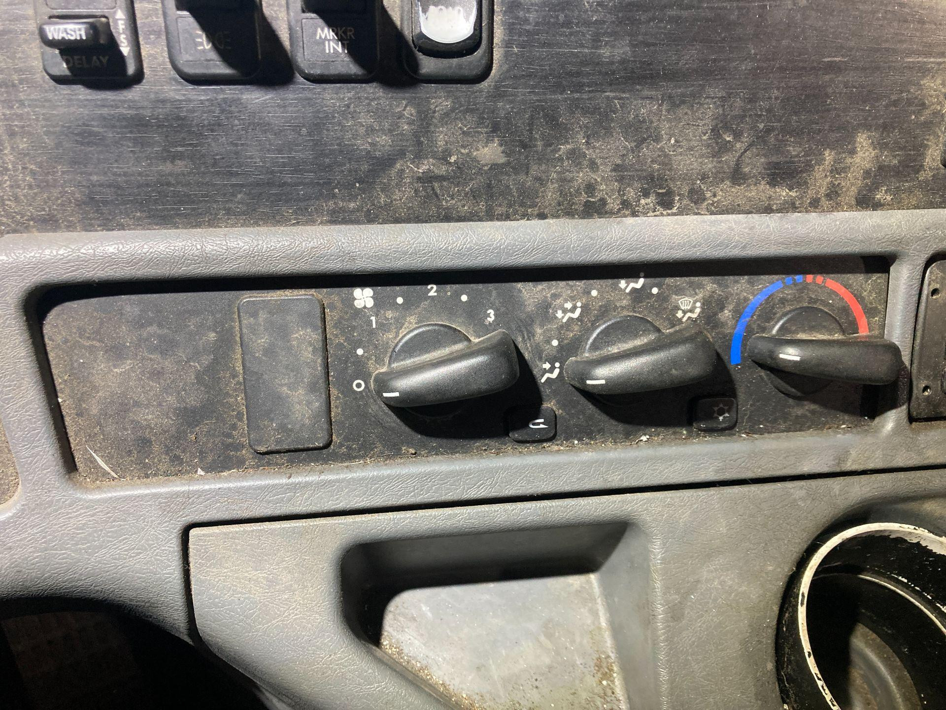 Freightliner COLUMBIA 120 Heater & AC Temperature Control for Sale