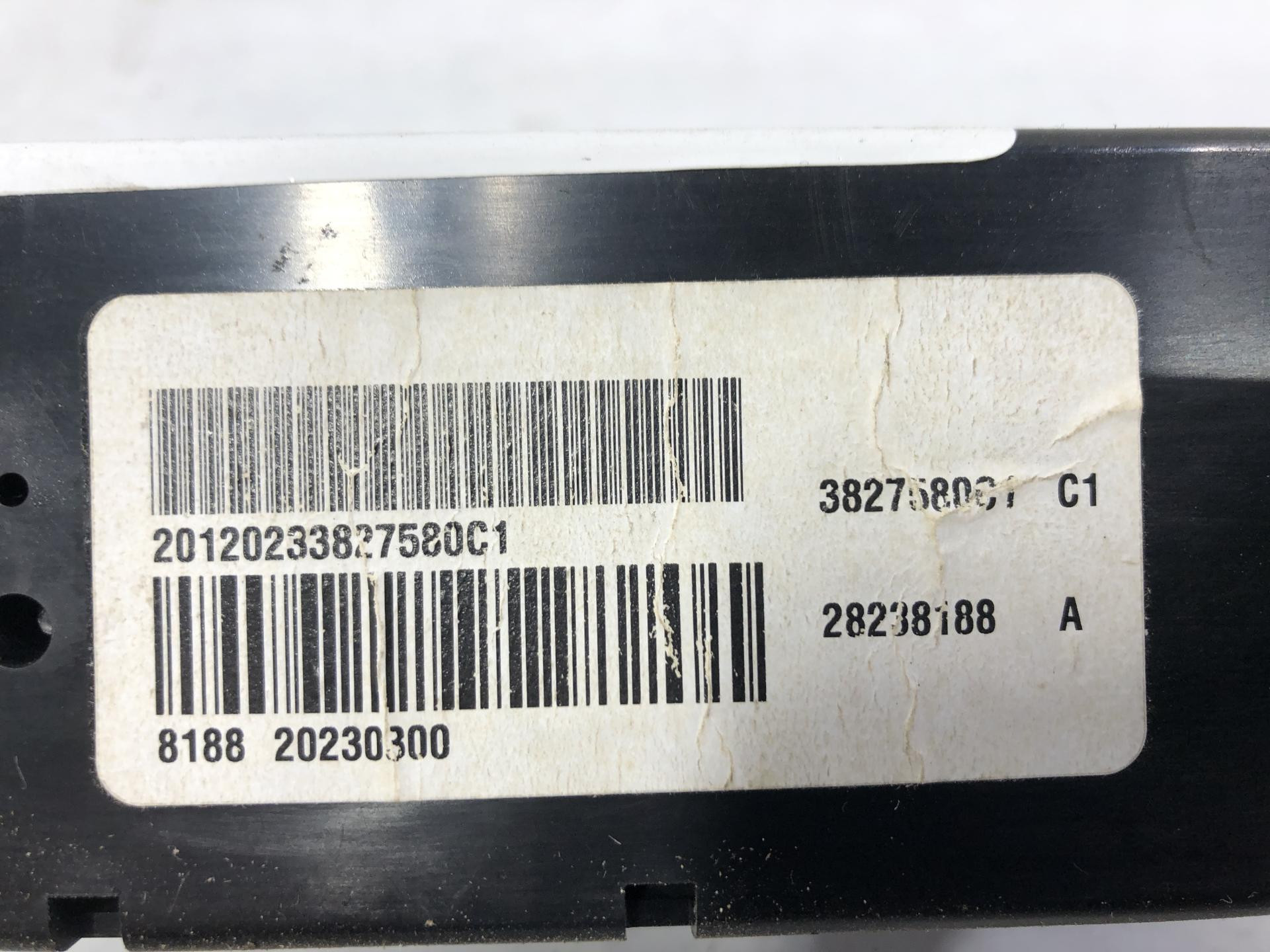 3827580C1 | International DURASTAR (4300) Heater & AC Temperature Control f