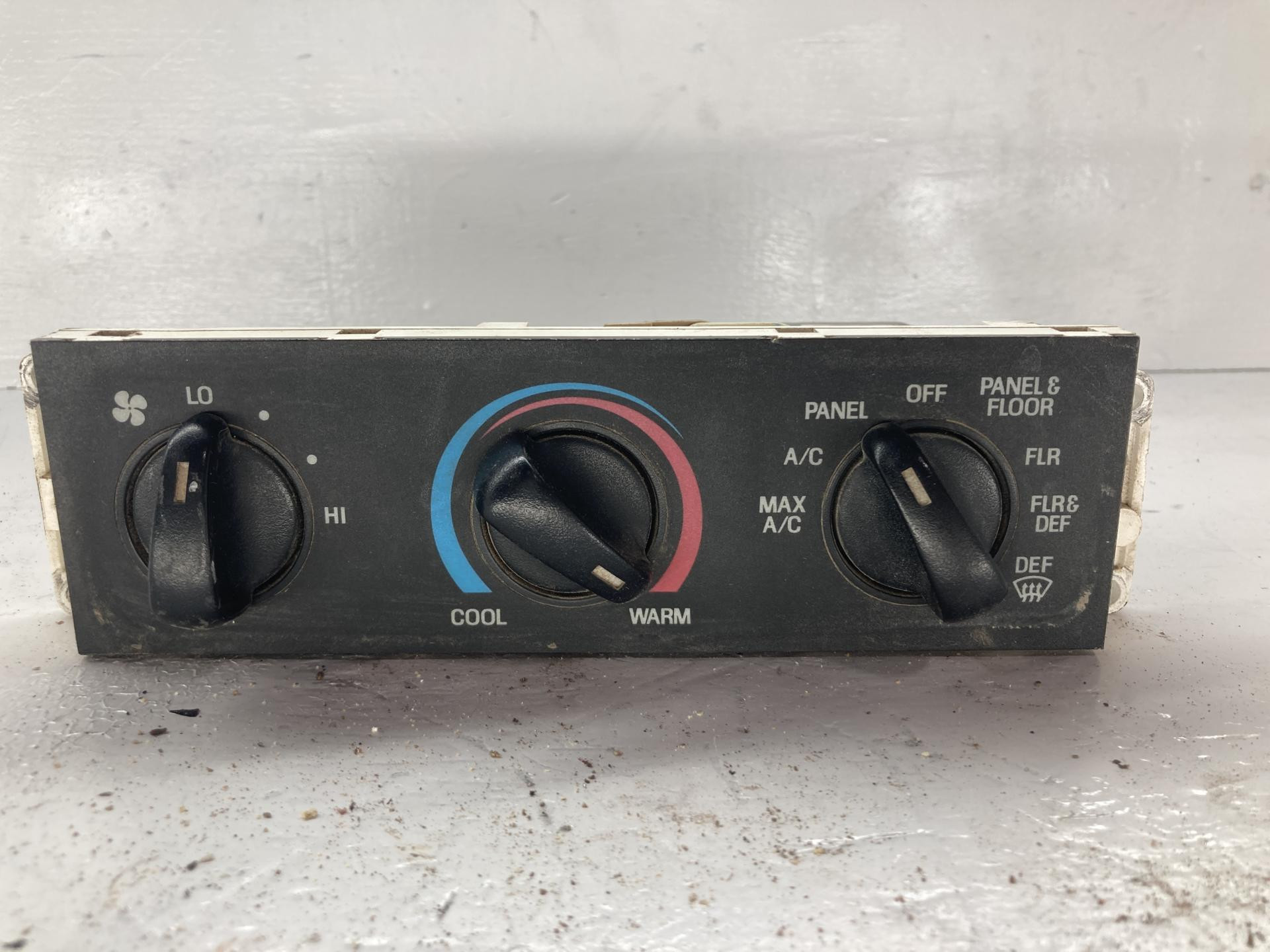 2FRH19E758AB | Sterling L7501 Heater & AC Temperature Control for Sale