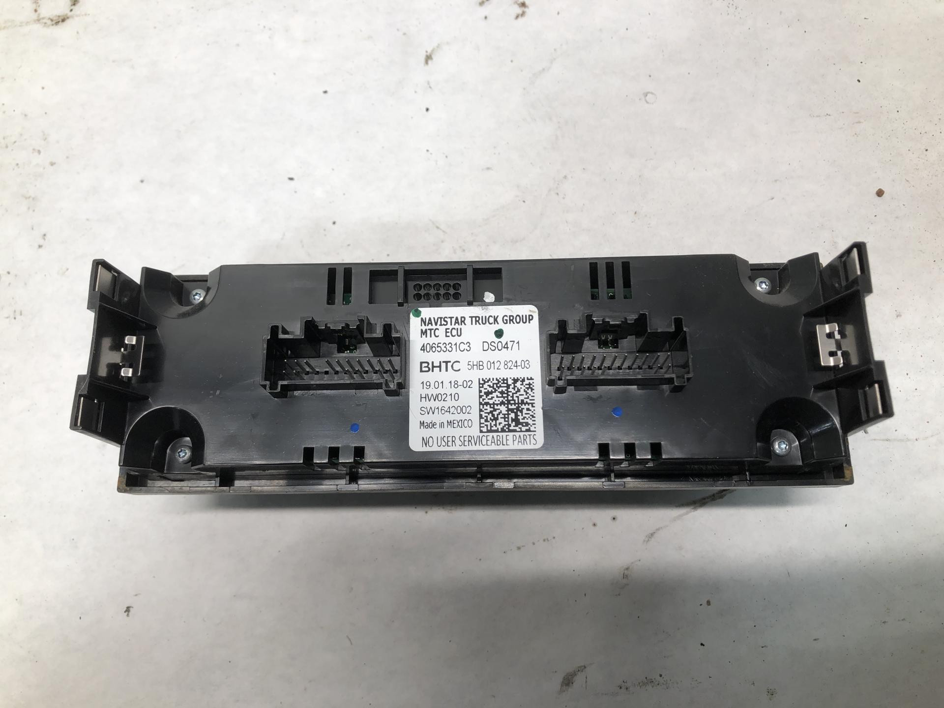 4065331C3 | International LT Heater & AC Temperature Control for Sale