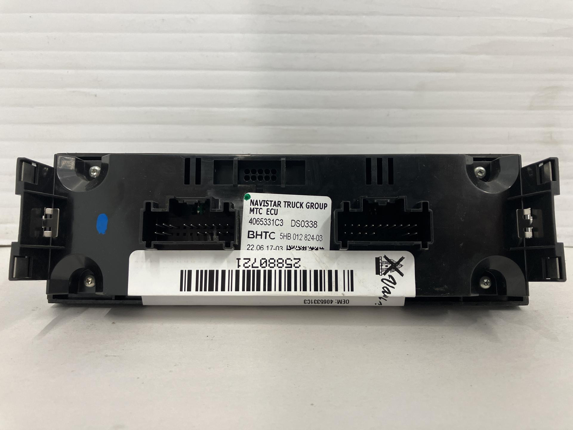 4065331C3 | International LT Heater & AC Temperature Control for Sale